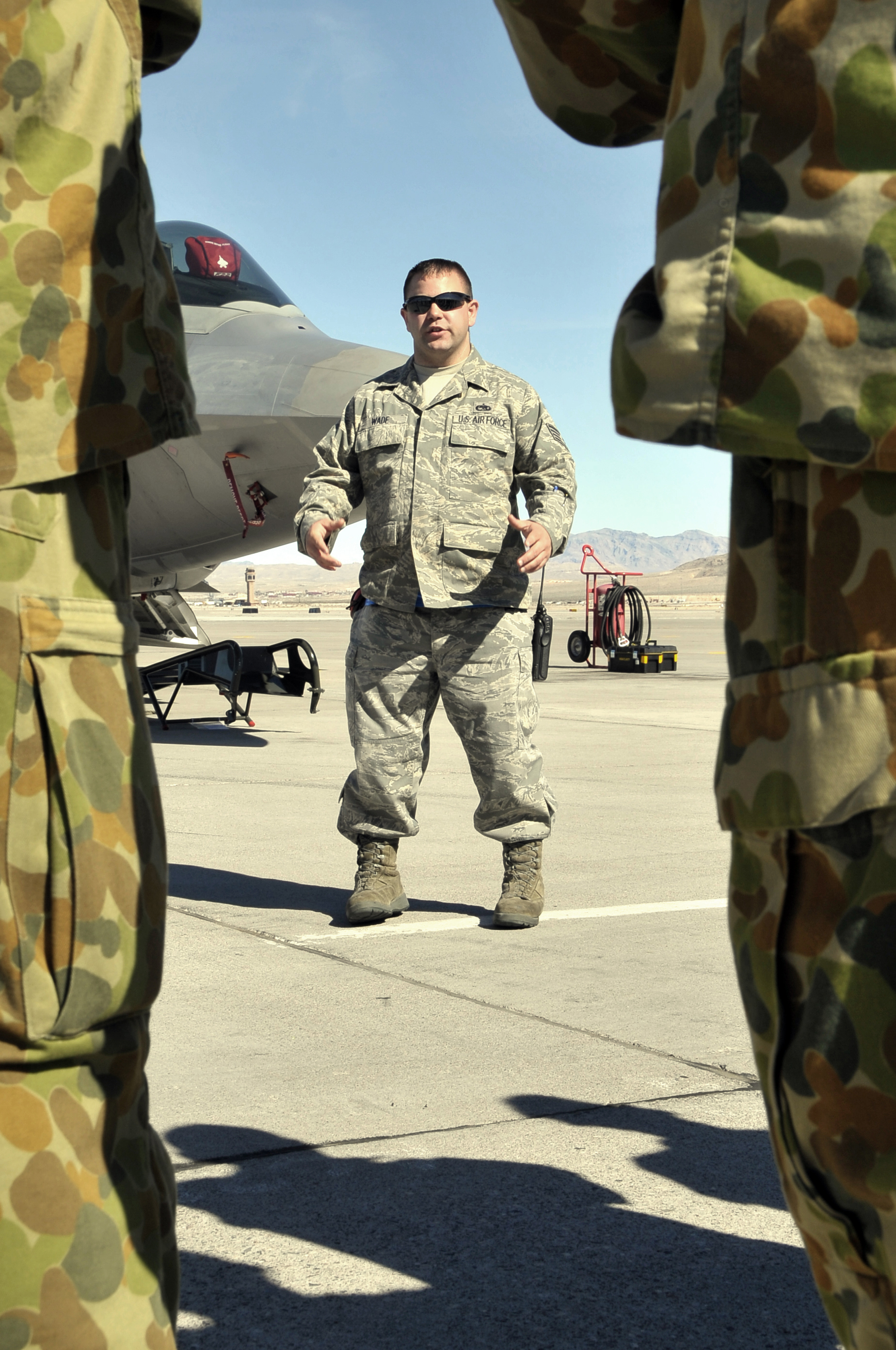 Moment of downtime gives RAAF, RAF maintainers chance to view Raptor ...