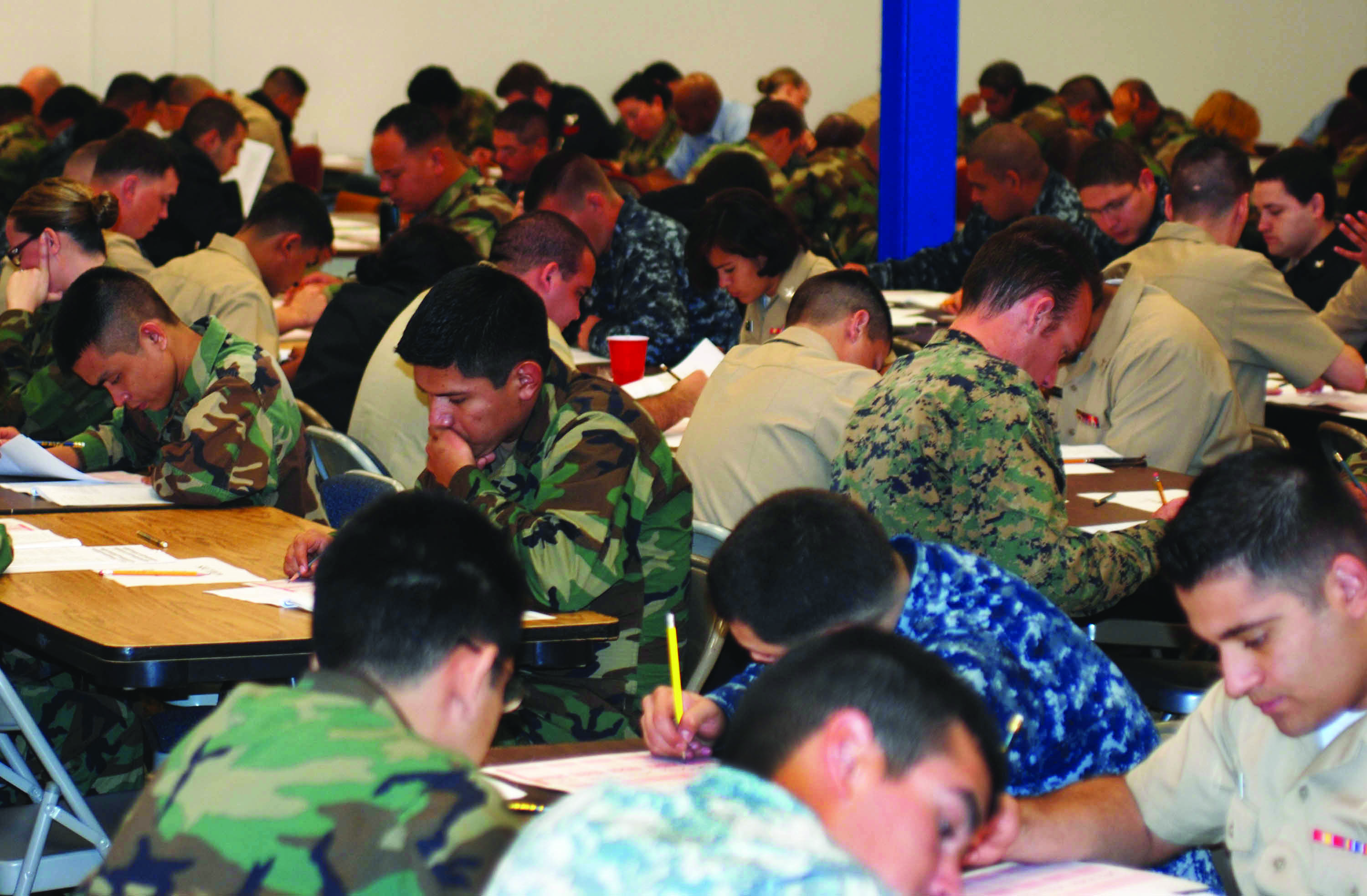 Award ceremony highlights busy day for Navy Reserve > March Air Reserve ...