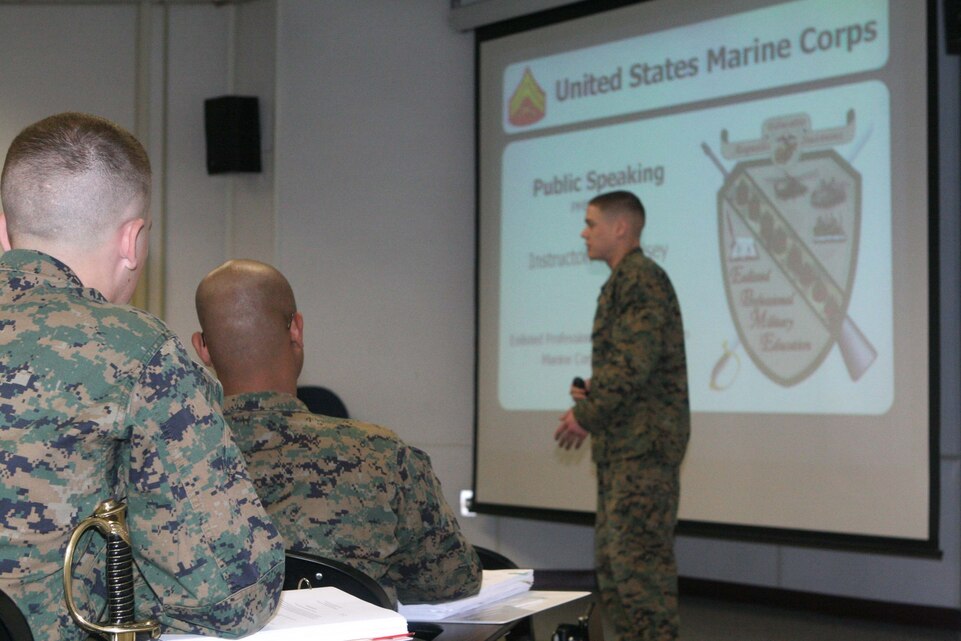 Makin’ the grade: Marines graduate from Corporals Course > United ...