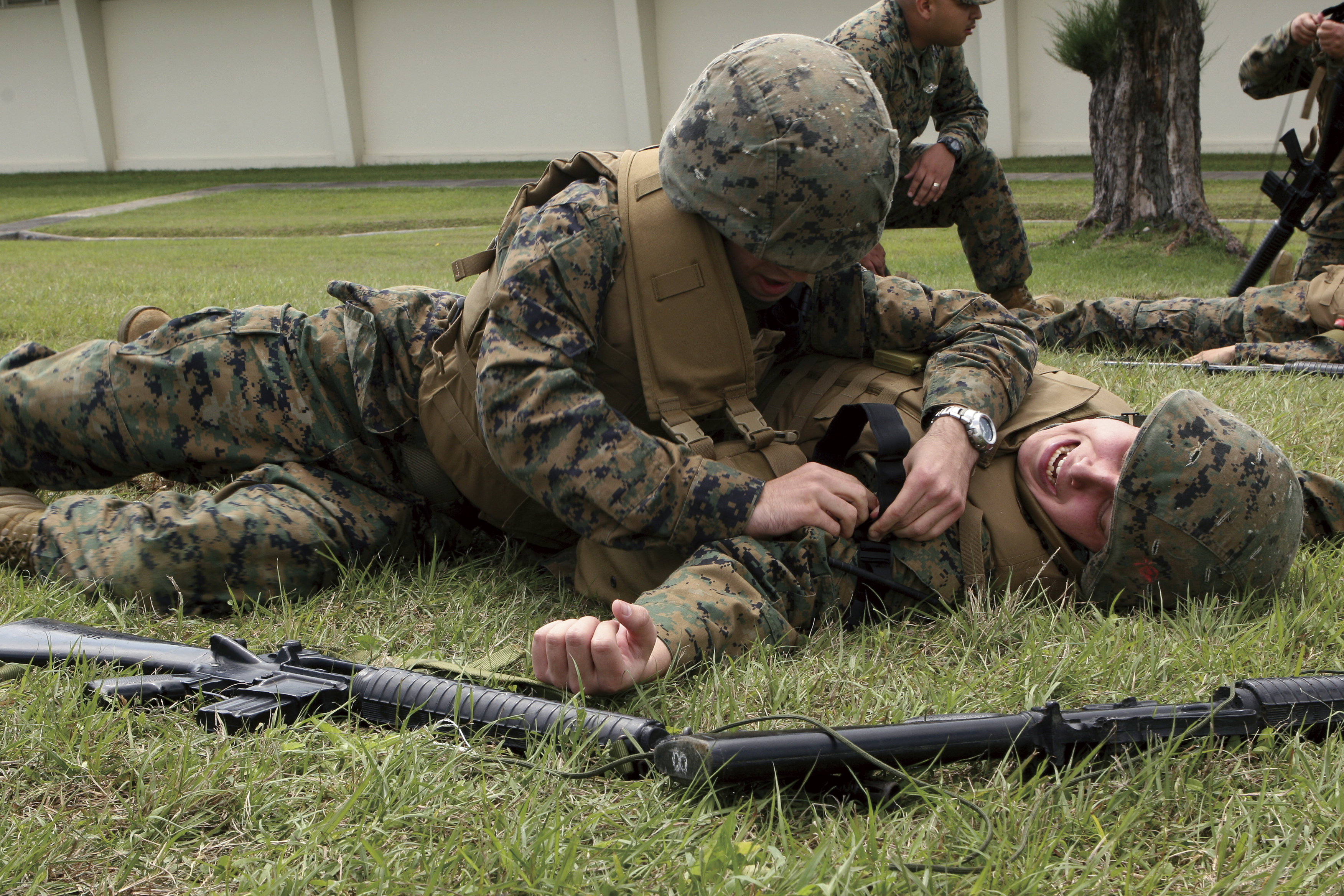 Corpsmen stay combat ready via TCCC > Marine Corps Installations ...
