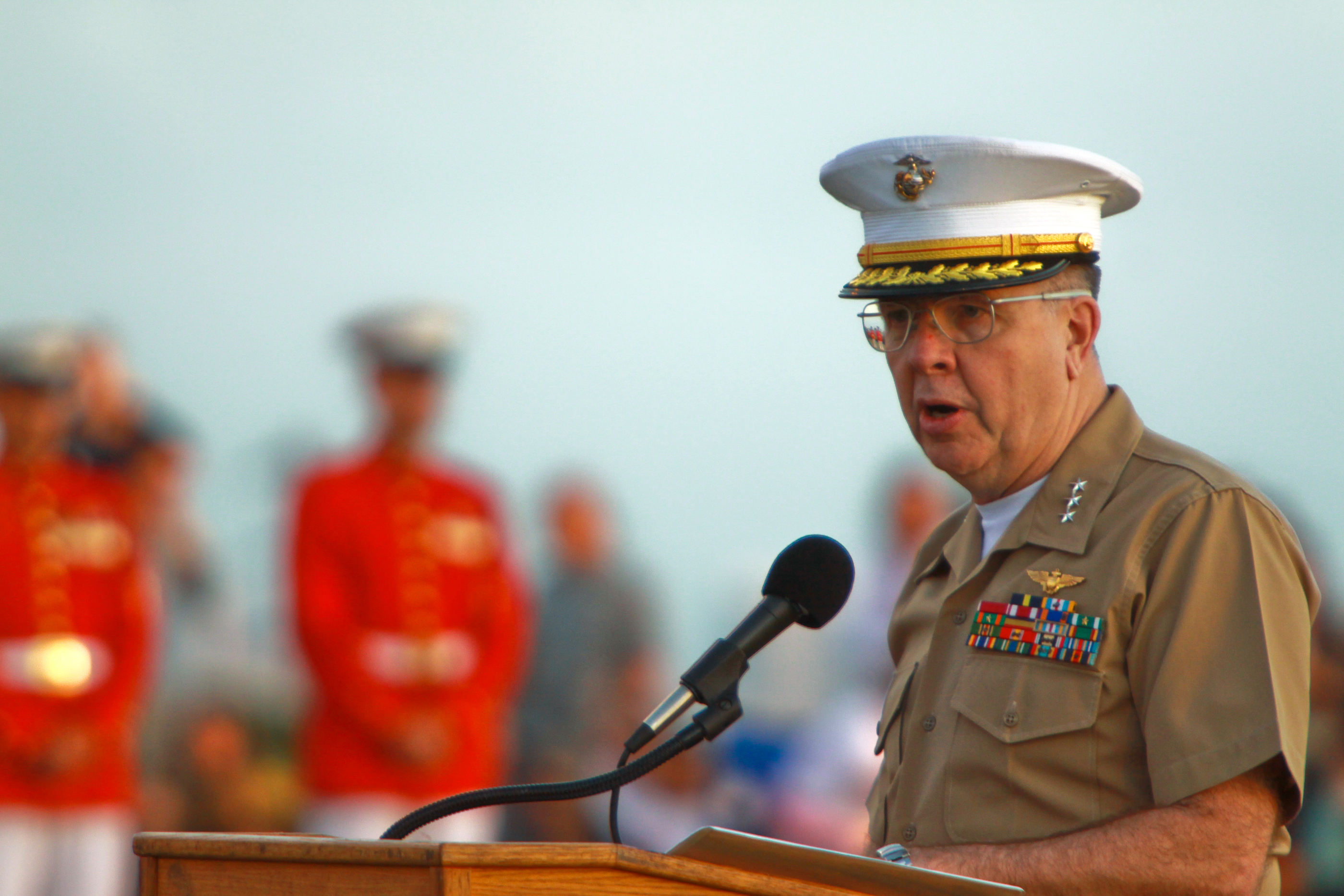 Marine Corps Color Detachment performs on Camp Smith > U.S. Marine ...