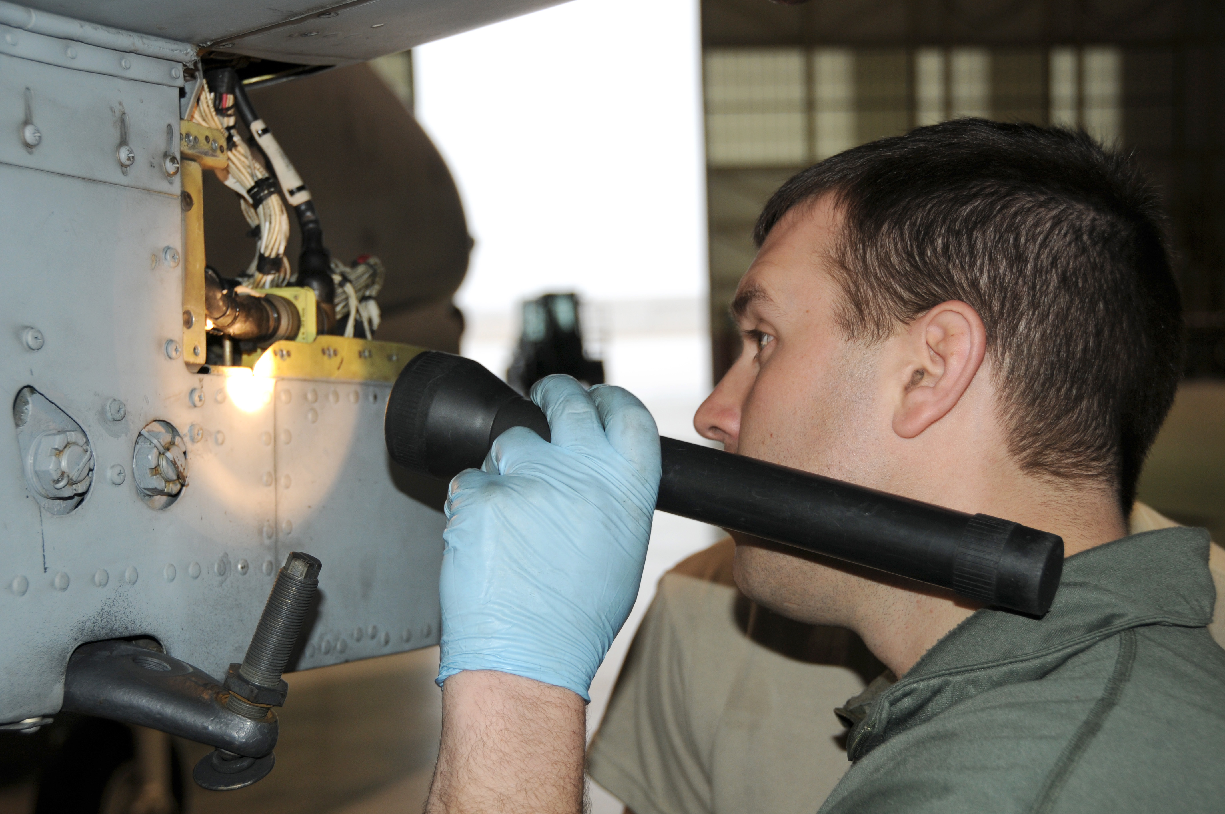 A-10 Pylon Installation