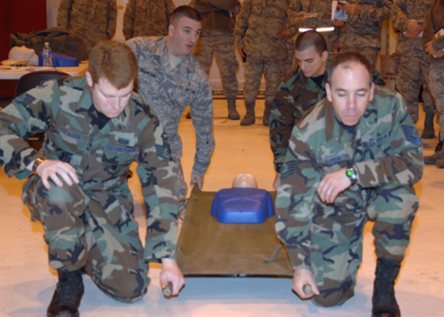 Preparing to lift > United States Marine Corps Flagship > Messages