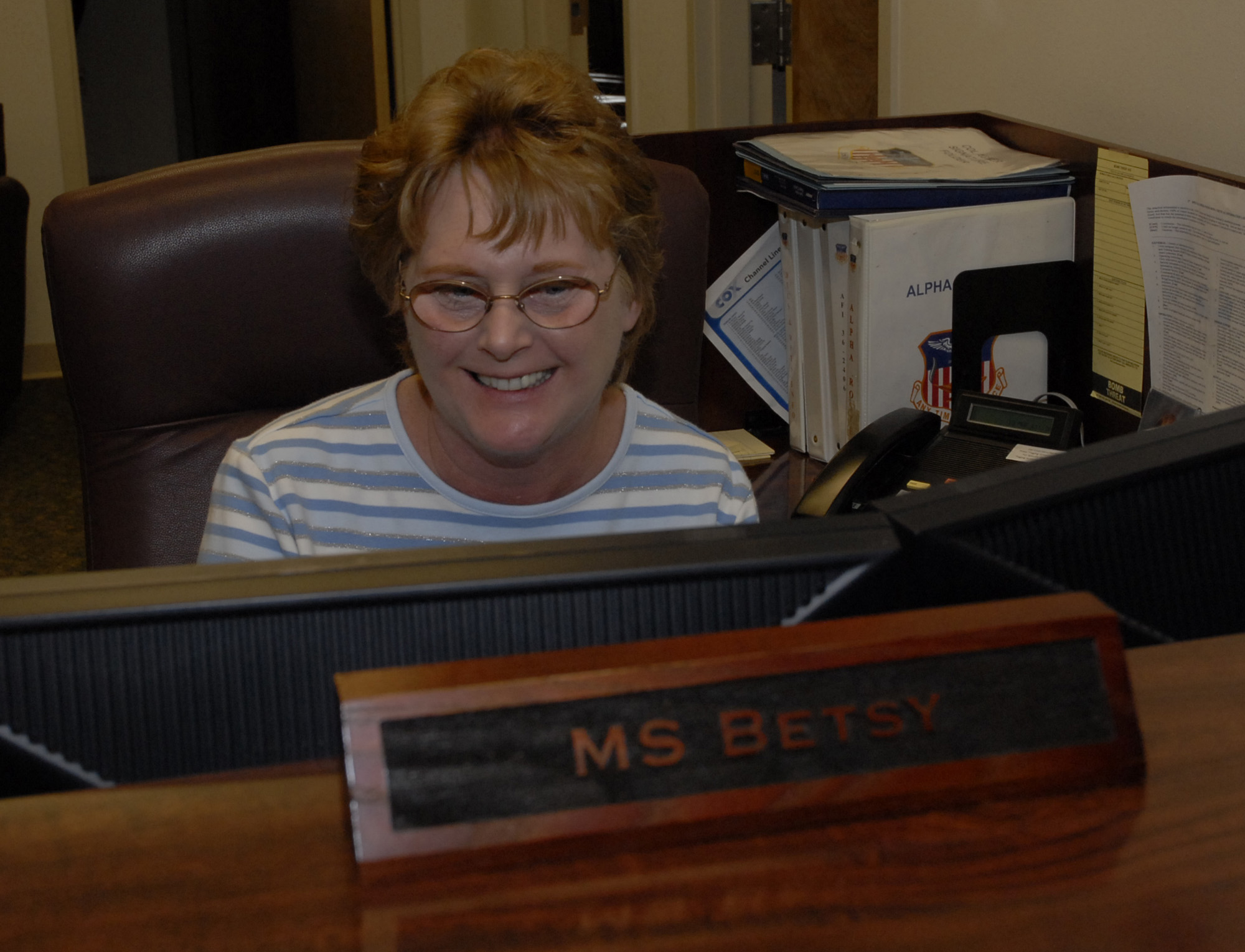 Medical Group secretary receives civilian achievement award > Hurlburt ...