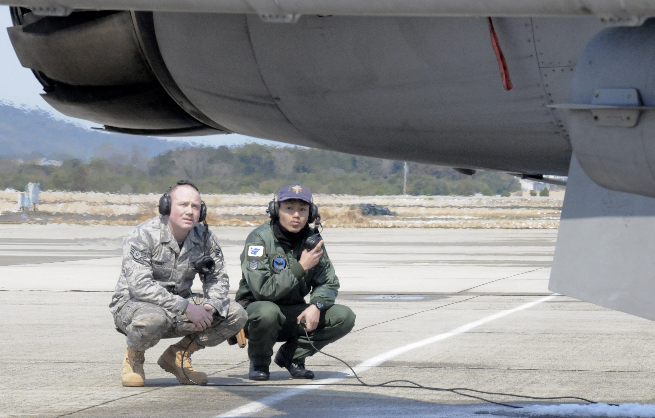 U.S., JASDF Airmen work side by side during ATR exercise > Air Force ...
