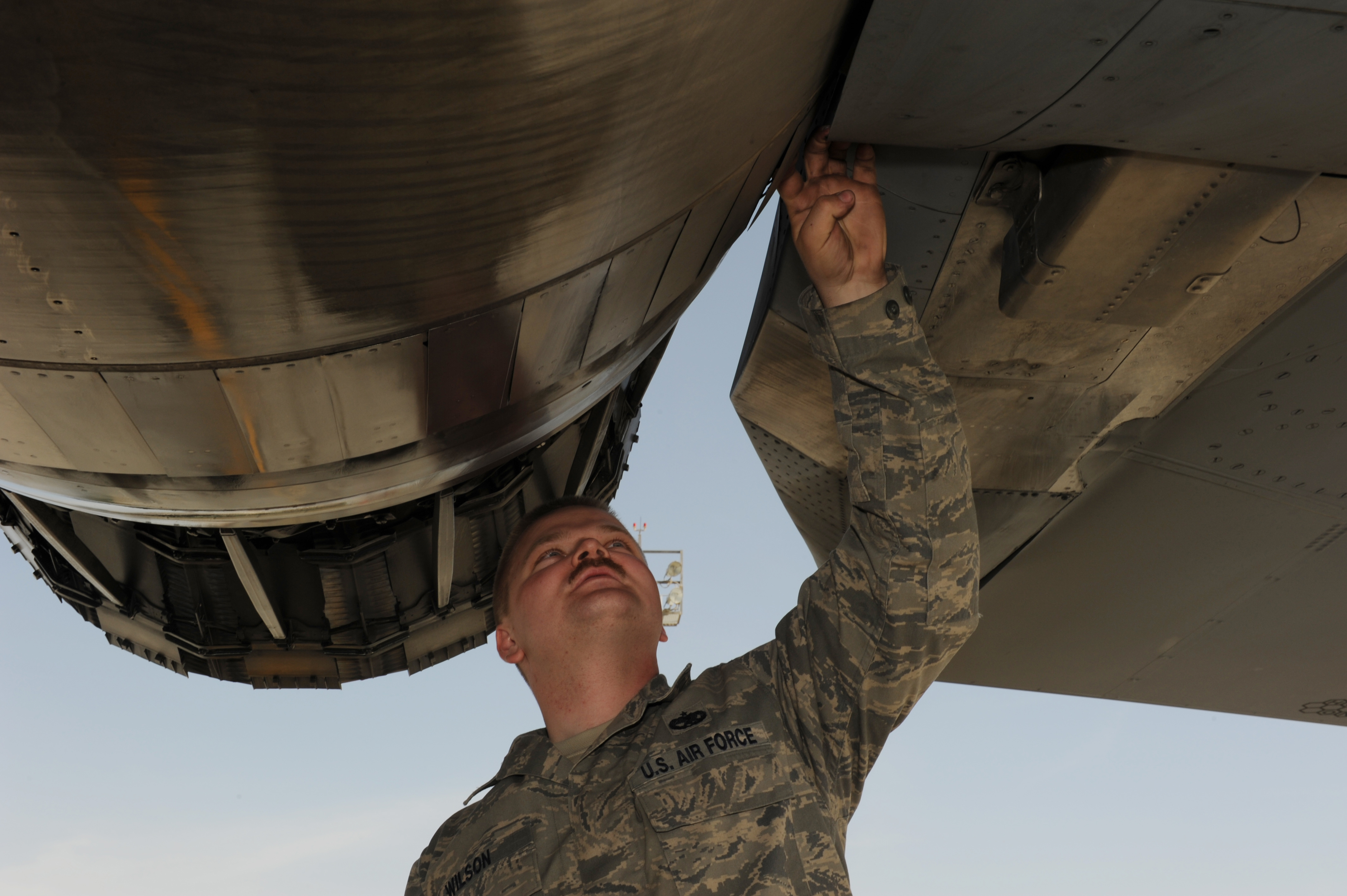 Airman's vigilance prevents aircraft mishap > Royal Air Force ...