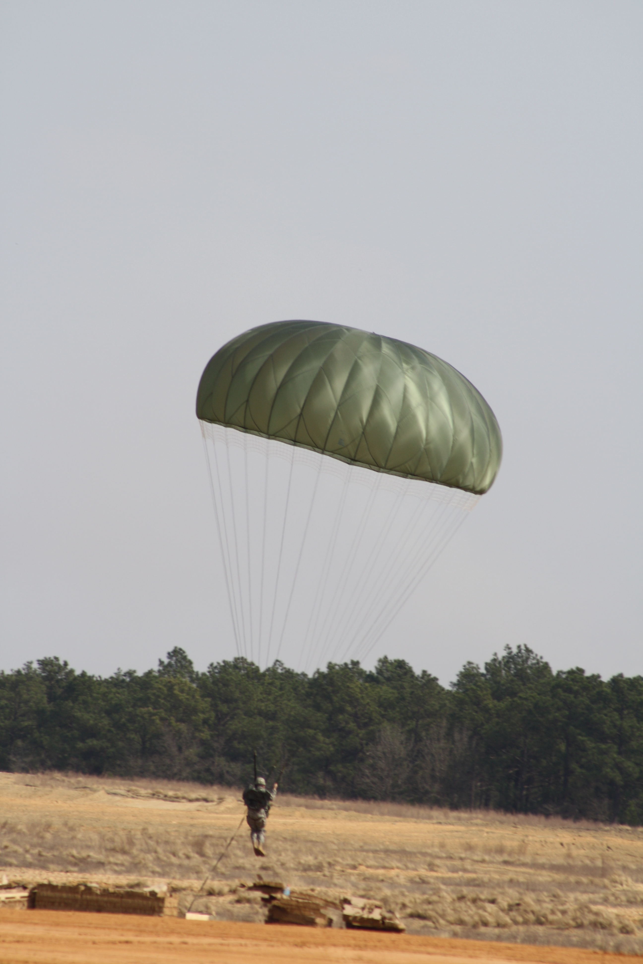 Joint training exercise success > Pope Field > Article Display