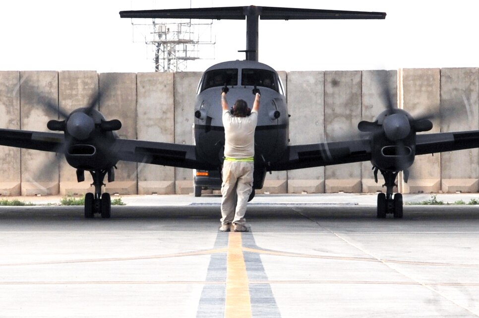 MC-12 aircrews complete 2,000th combat sortie > United States Marine ...