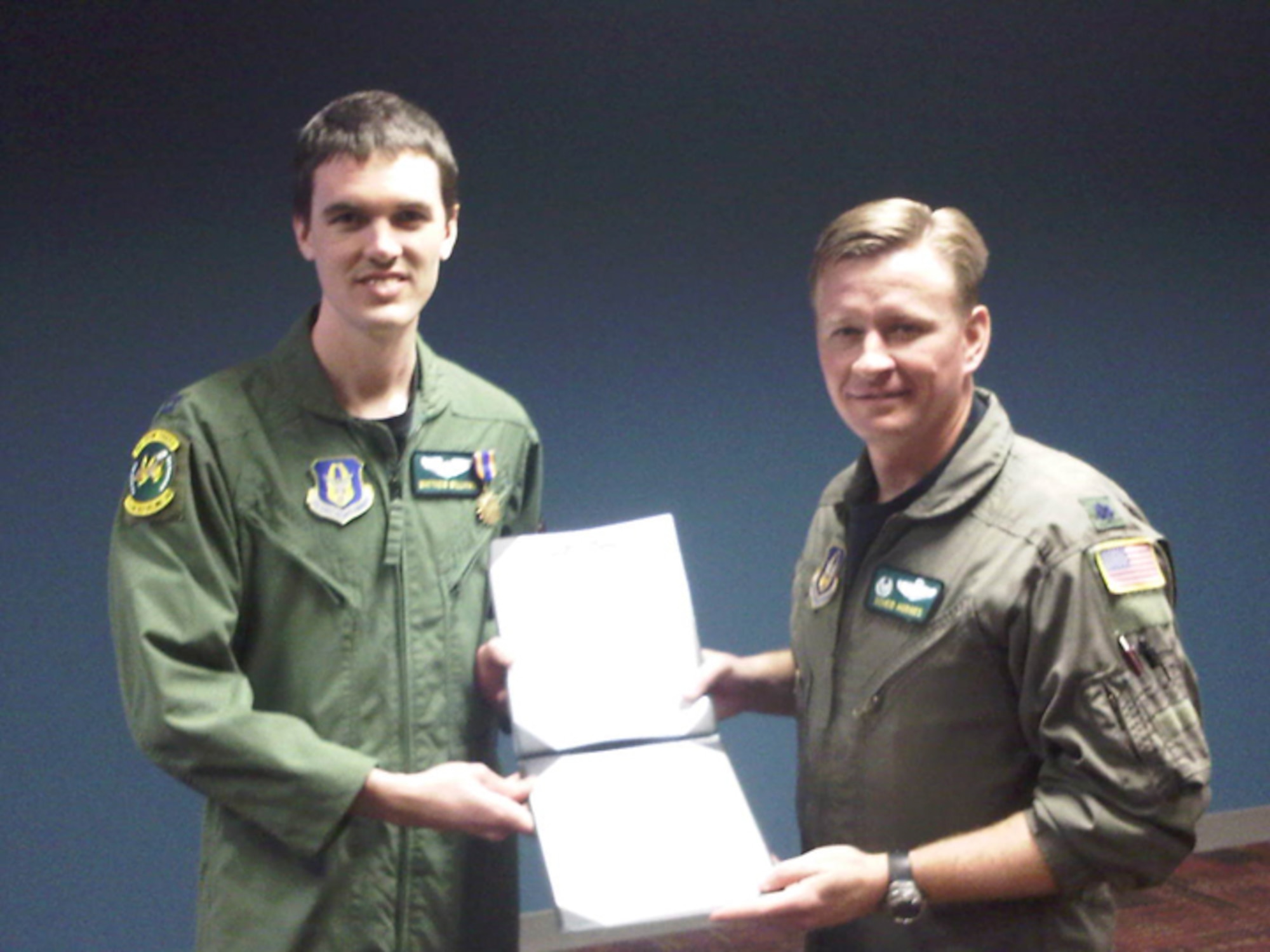 77th pilot receives Air Medal > 916th Air Refueling Wing > Article Display