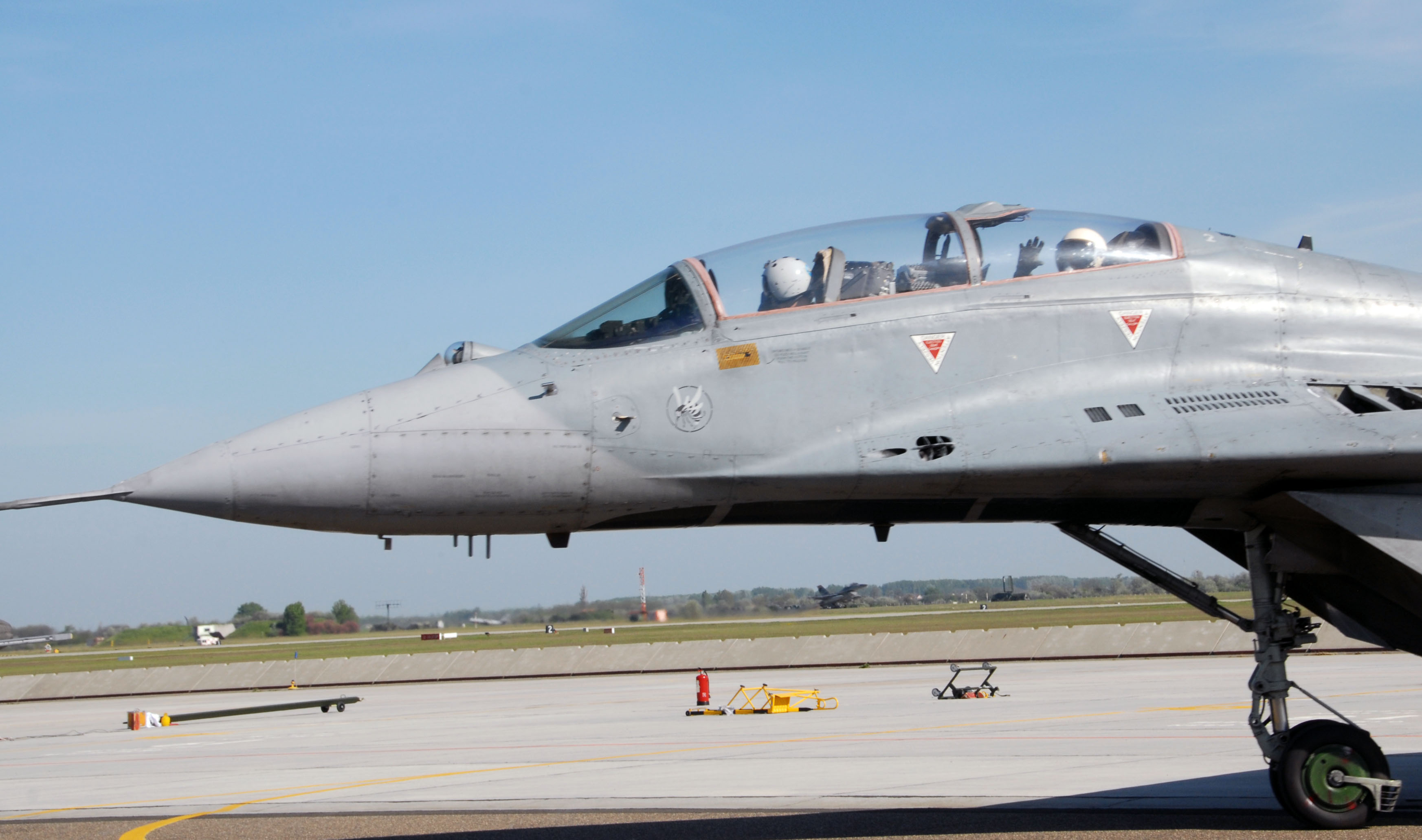 178th Fighter Wing Commander receives ride in a Hungarian Air Force MiG ...