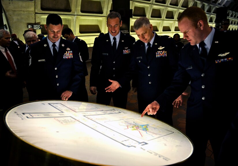 Elmendorf presented CINC Installation Excellence Award > Joint Base ...