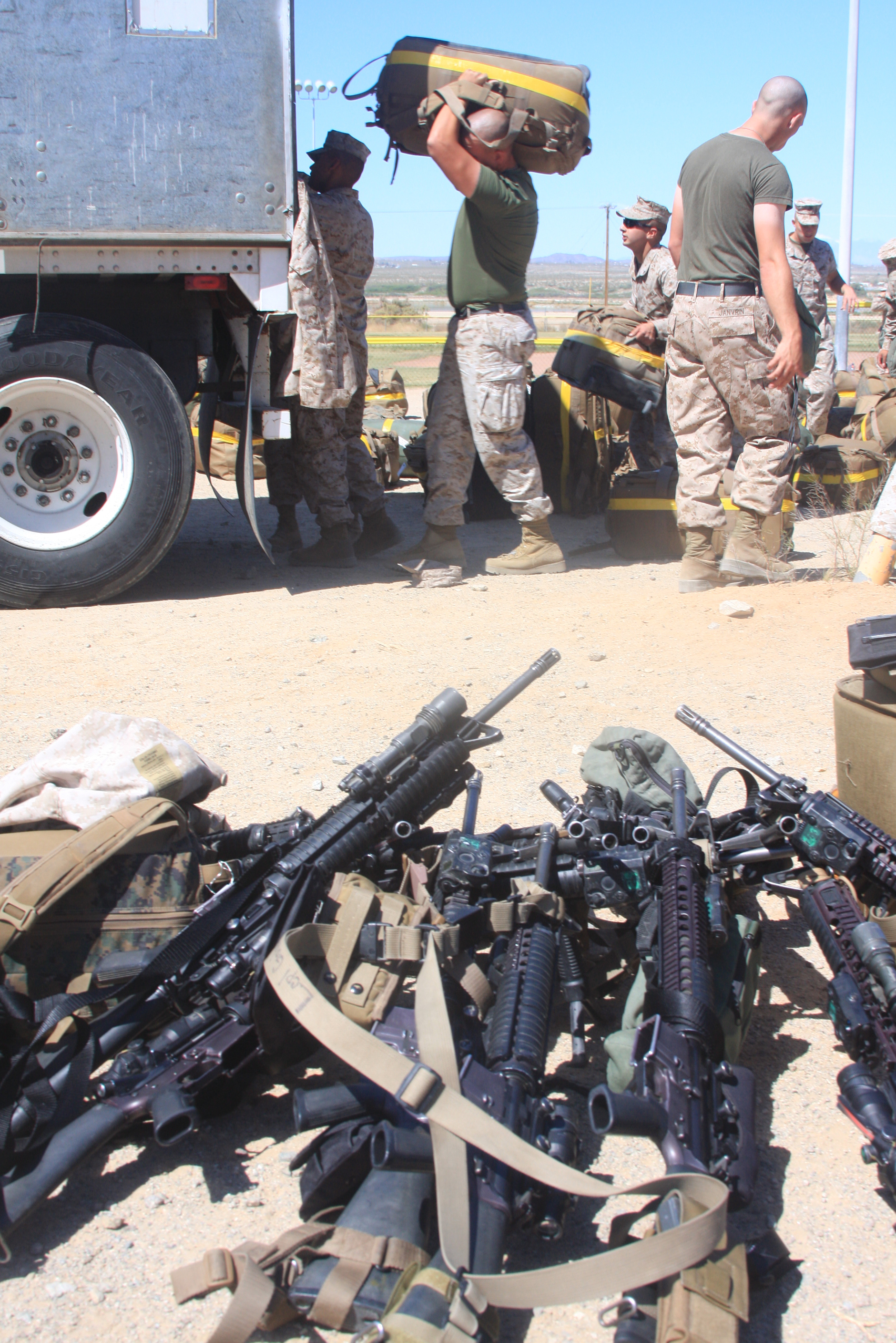 Marines deploy effective artillery to Afghanistan > Marine Corps Air ...