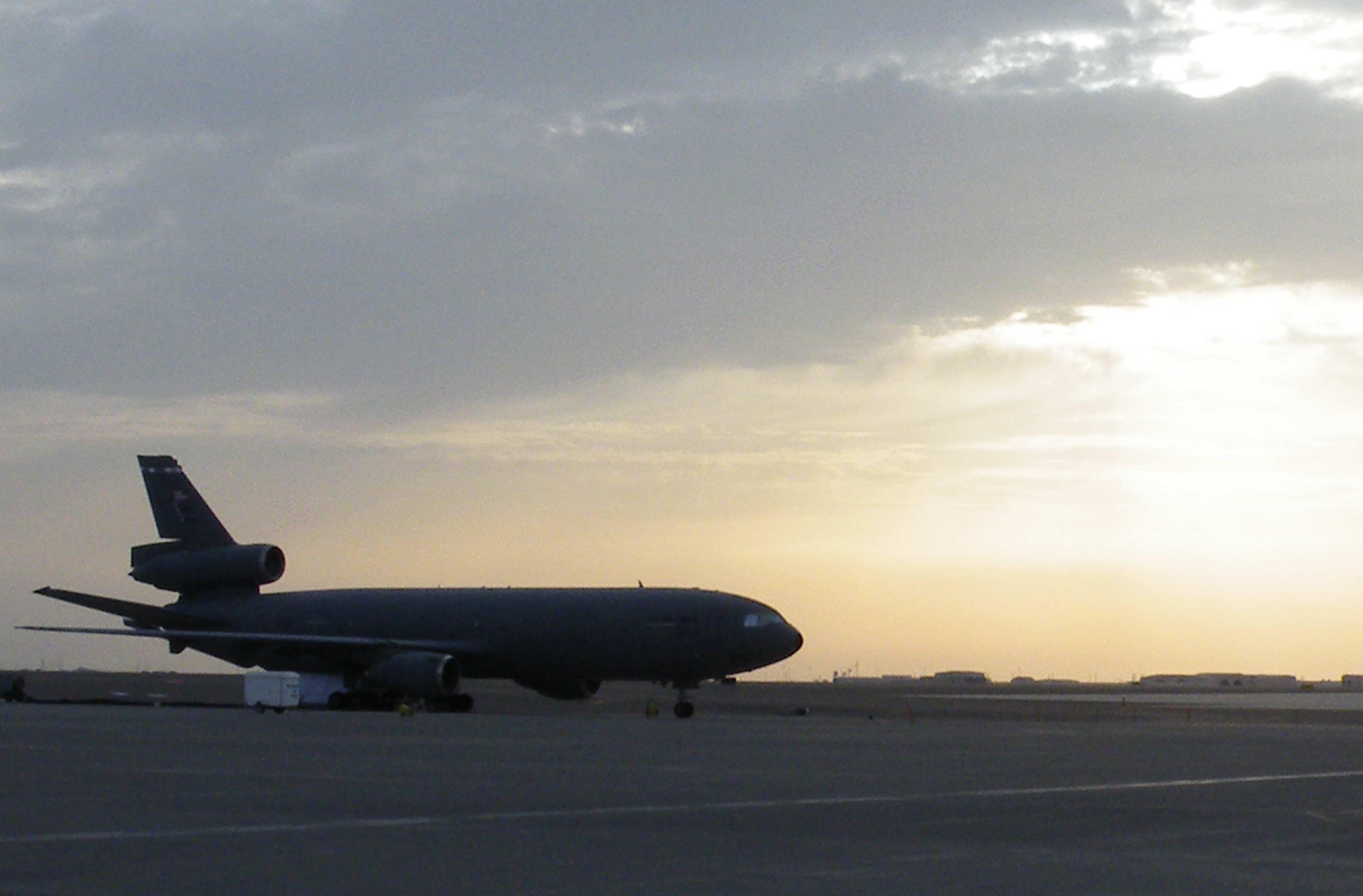 Photo essay: Evening take-off for KC-10 > U.S. Air Forces Central > News