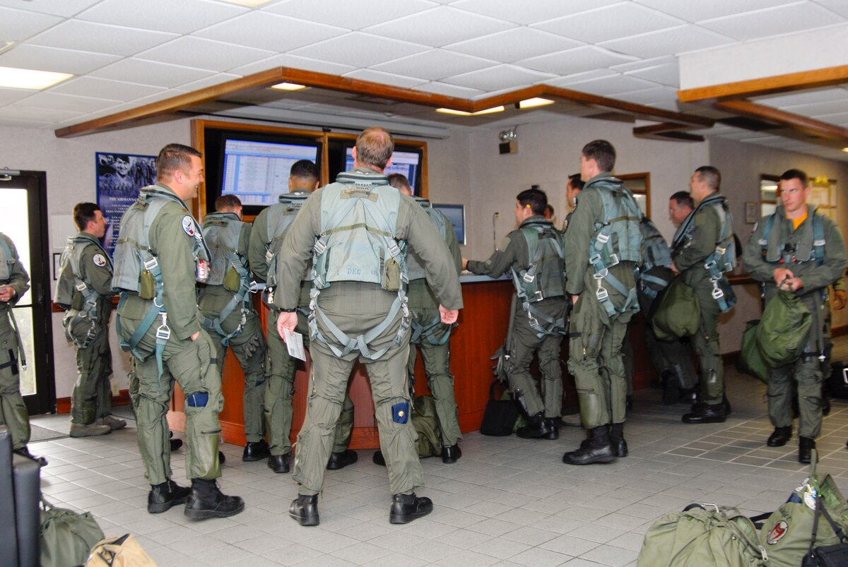 Tyndall says farewell to the 2nd Fighter Squadron > Tyndall Air Force ...