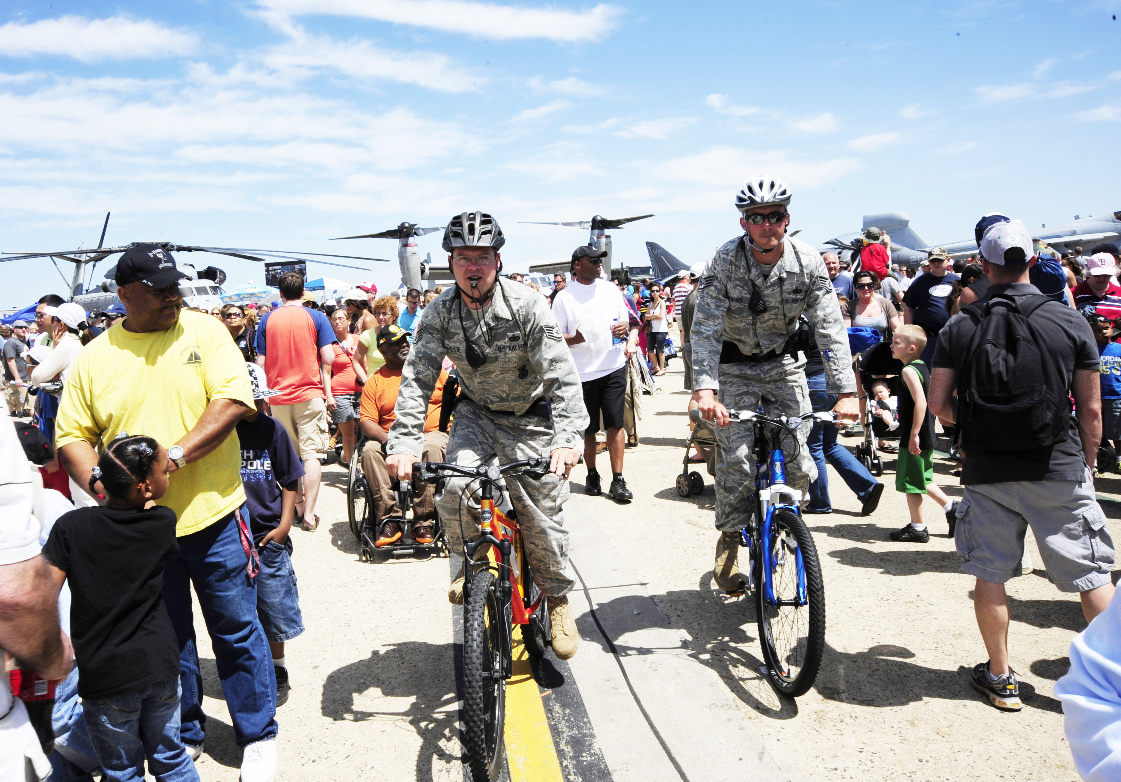 JSOH 2010 provides fun for all > Joint Base Andrews > Article Display