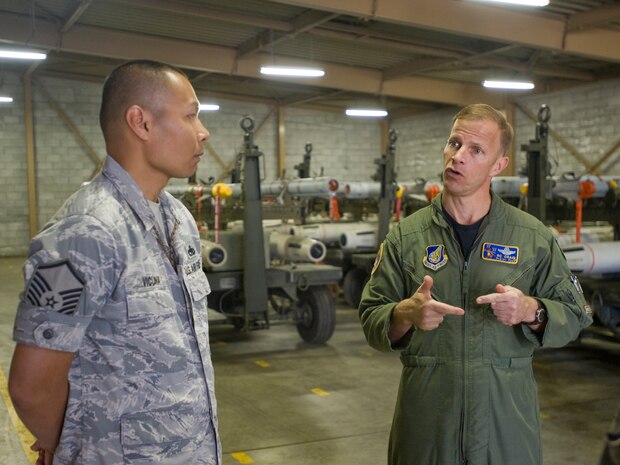 Vice commander pays munitions flight a visit