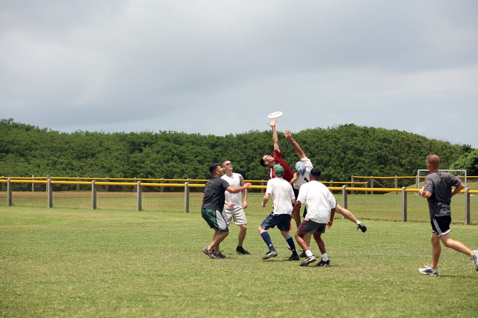 MCCS takes different spin on sports > Marine Corps Installations Pacific > News