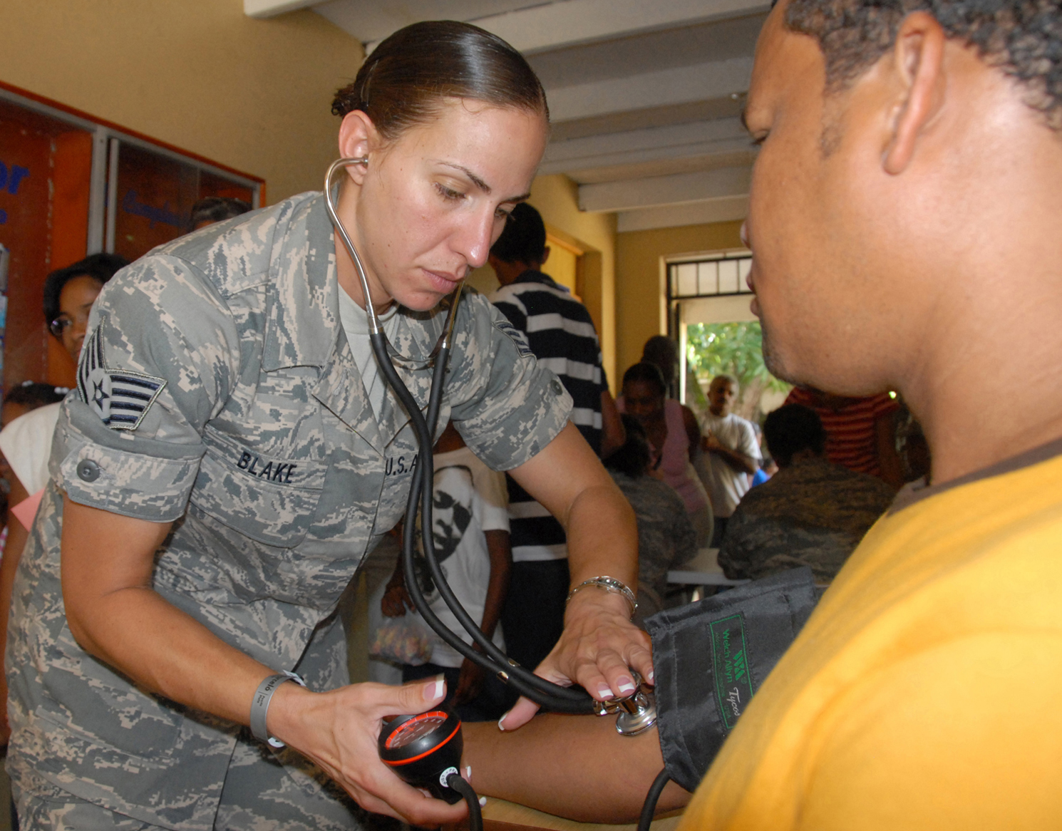 Team provides medical care in Dominican Republic > Air Force Reserve ...