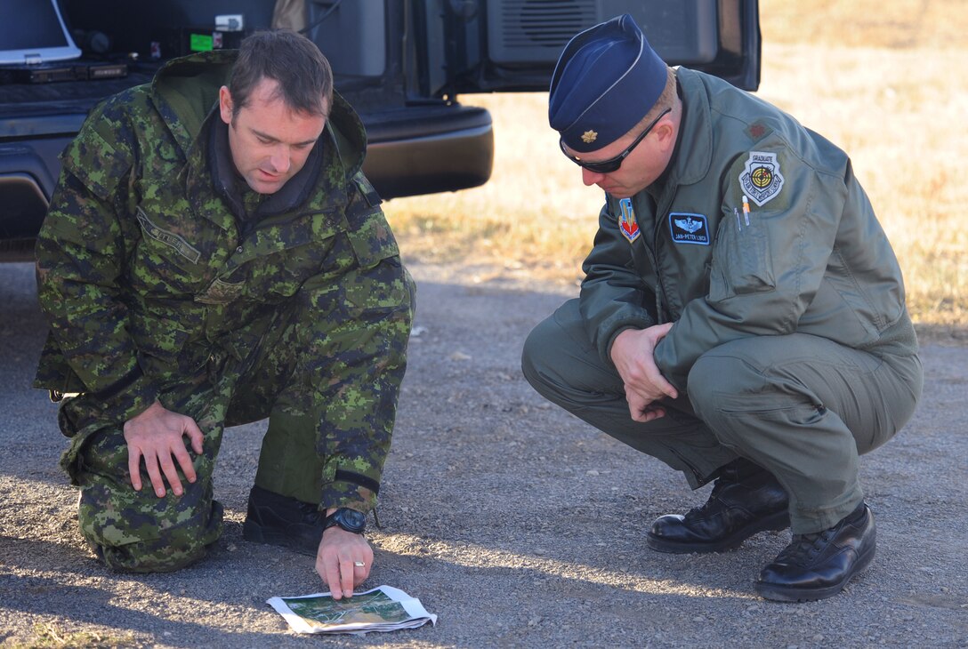 US, Canadian JTACs