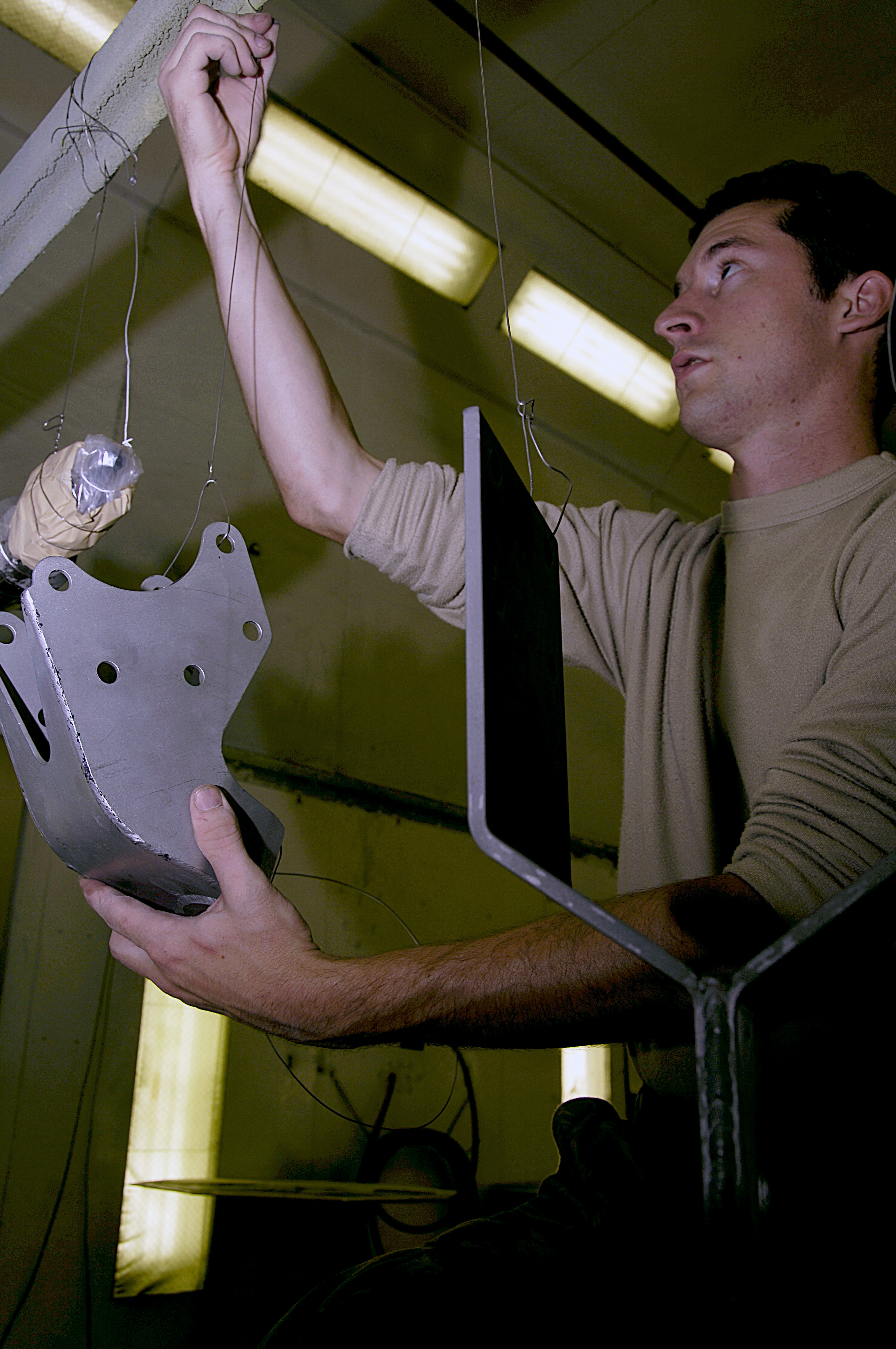 Structural maintenance Airmen keep tankers ready for take off ...
