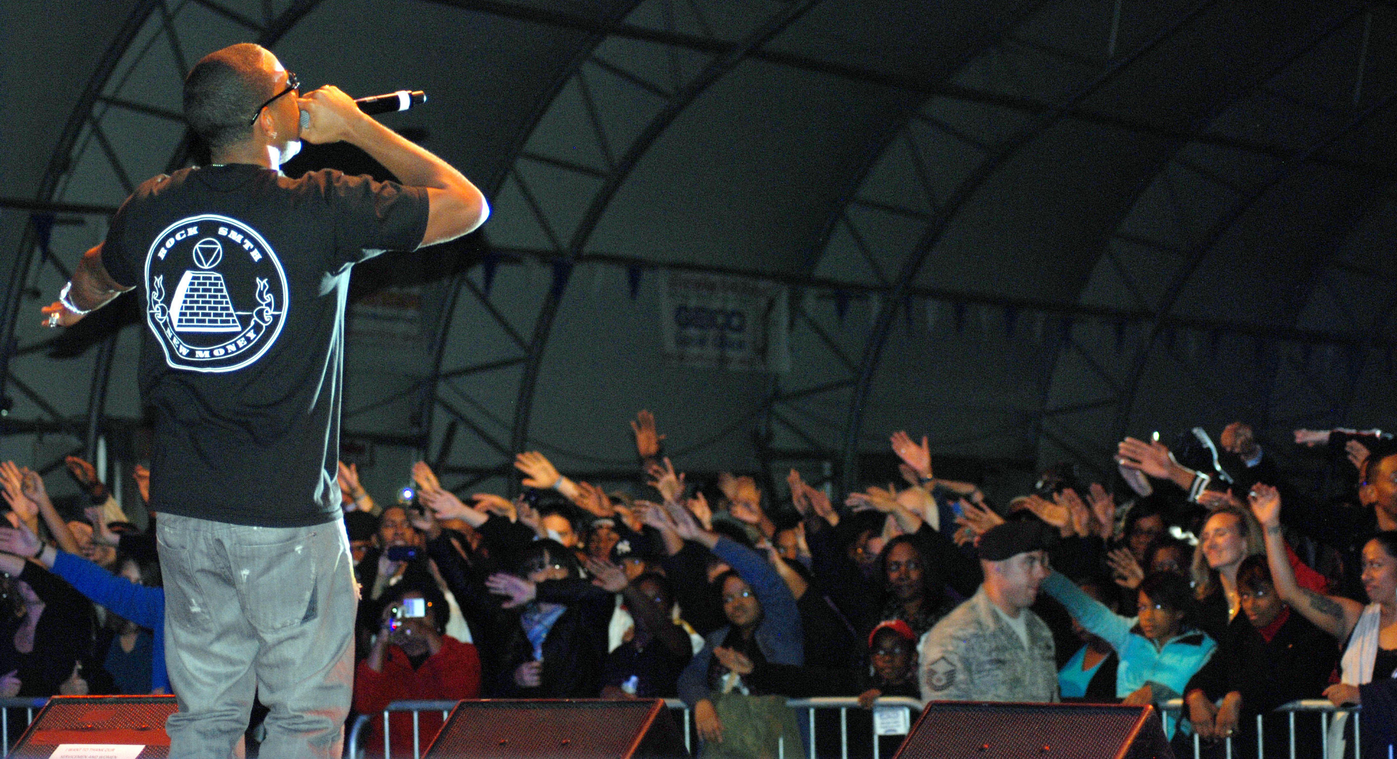 Ludacris entertains troops at Ft Meade > Air Force Reserve Command ...