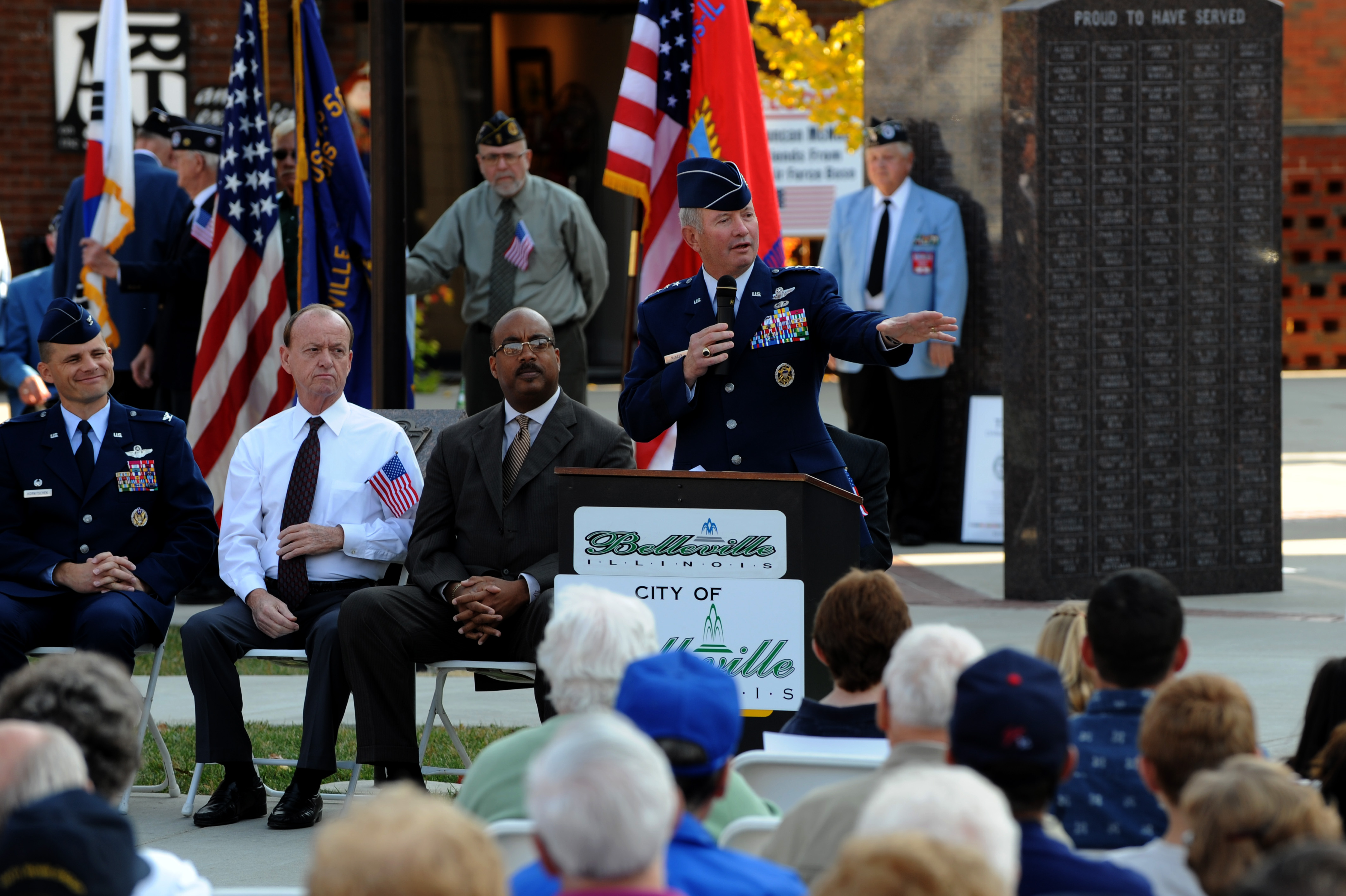 Ceremony honors veterans both past and present