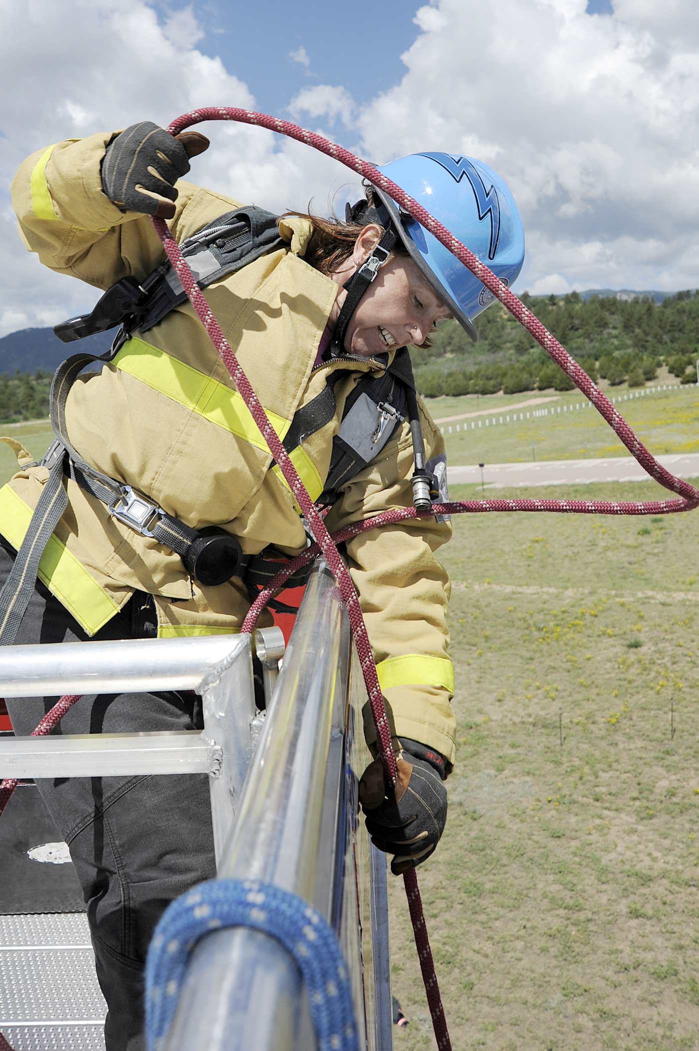 Academy firefighters advance at world competition > Air Force > Article ...