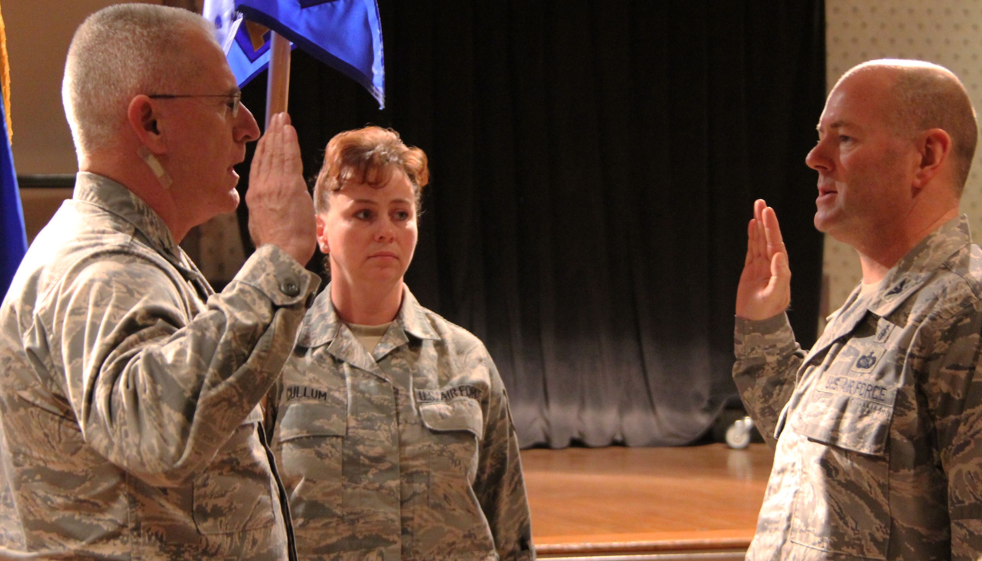 Colonel Clyburn assumes command of 932nd ASTS > 932nd Airlift Wing ...