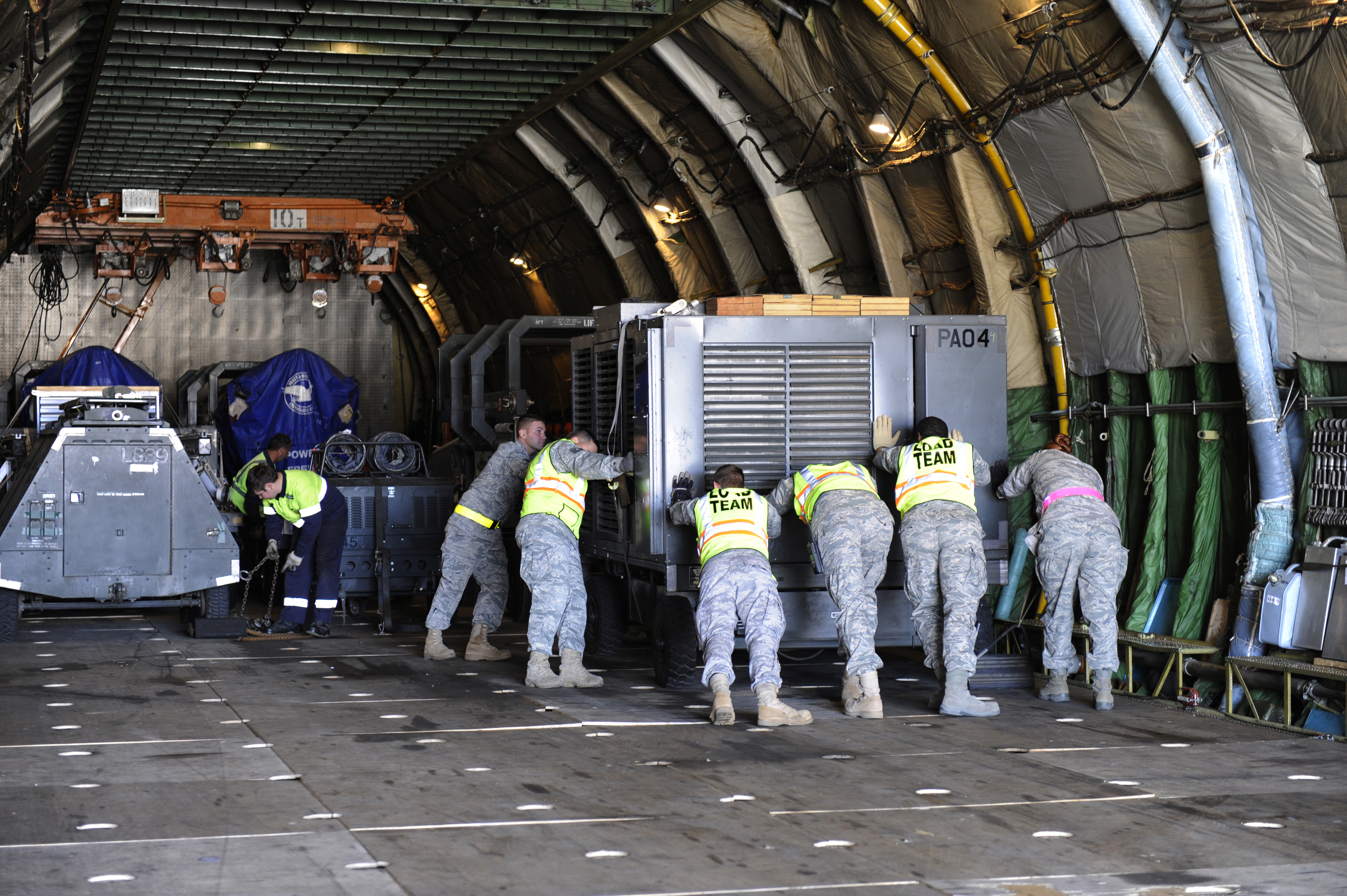 49th LRS helps in homecoming