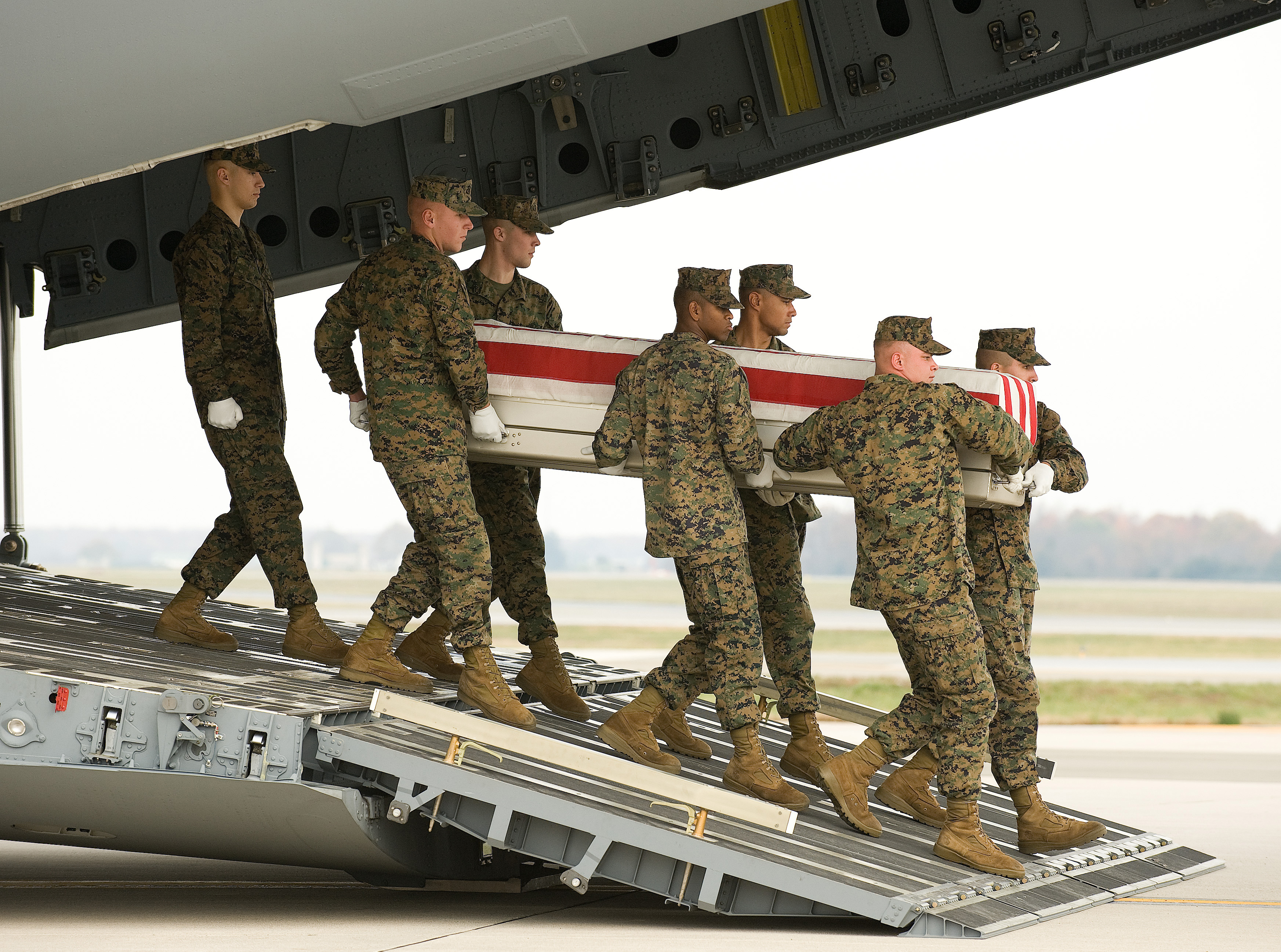 Marine Staff Sgt. Javier O. Ortiz-Rivera honored in dignified transfer ...