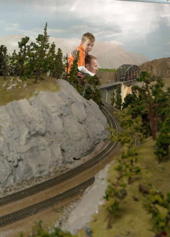 Model railroad engineers open doors to JBER public > Joint Base ...