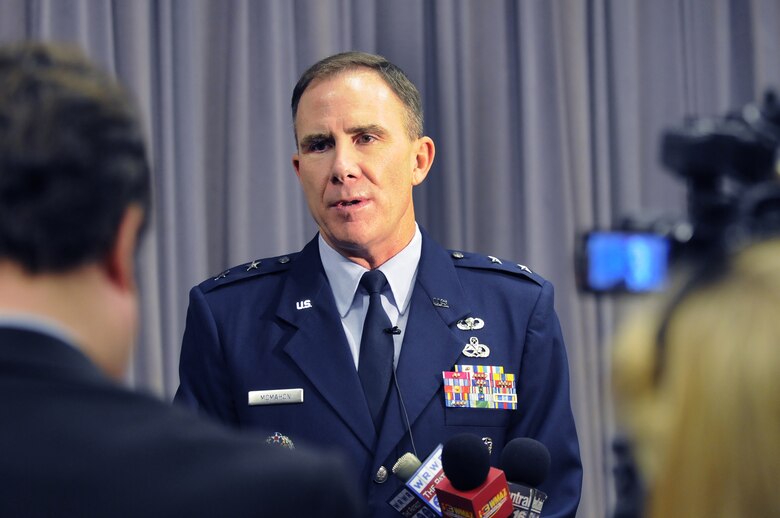 ALC gets new commander > Robins Air Force Base > Article Display