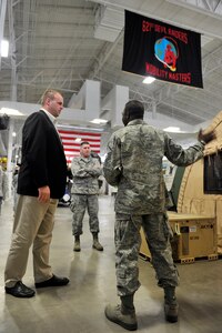 Congressman Jon Runyan visits the 621st CRW