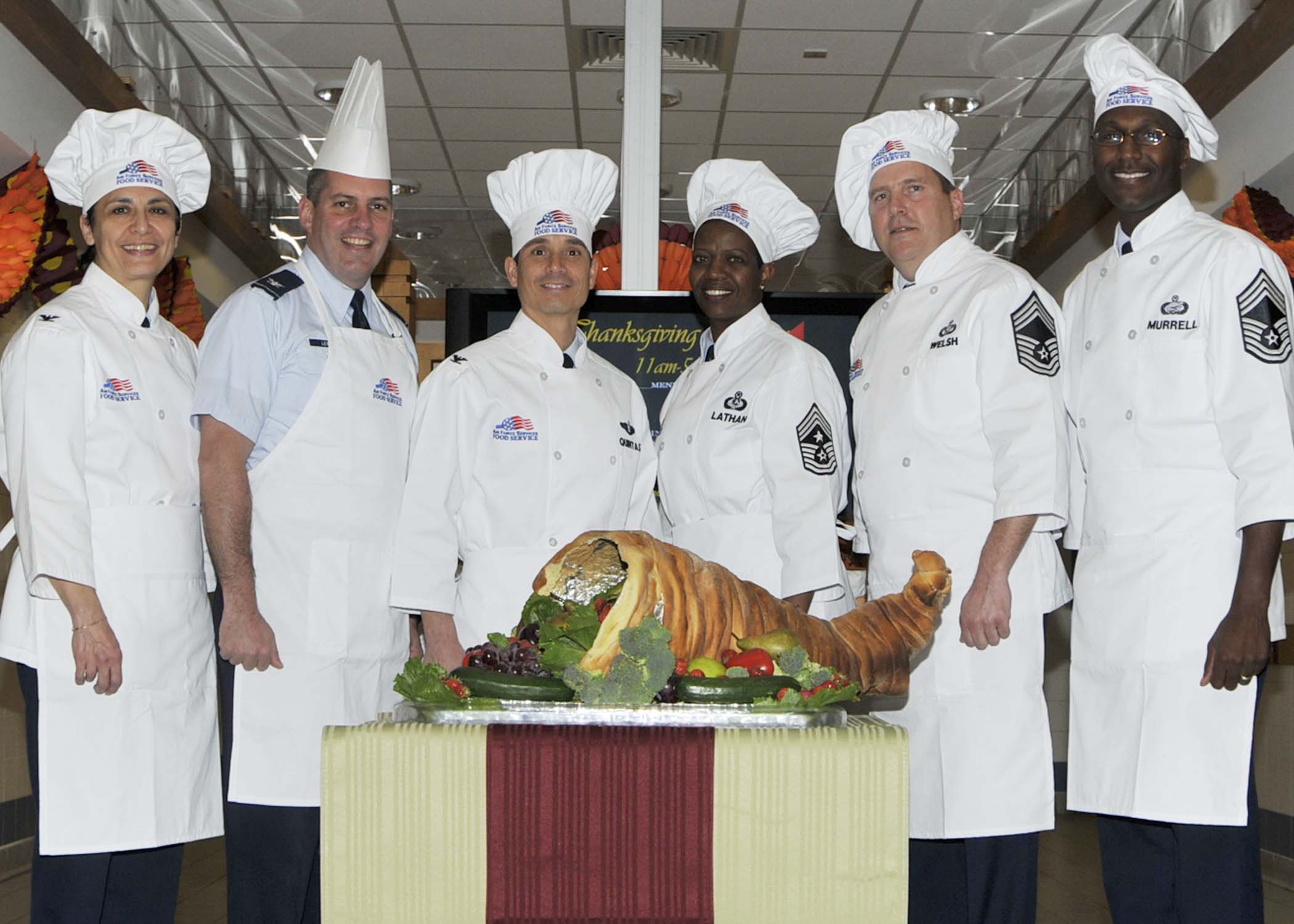 Thanksgiving at the Knight's Table > Royal Air Force Lakenheath ...