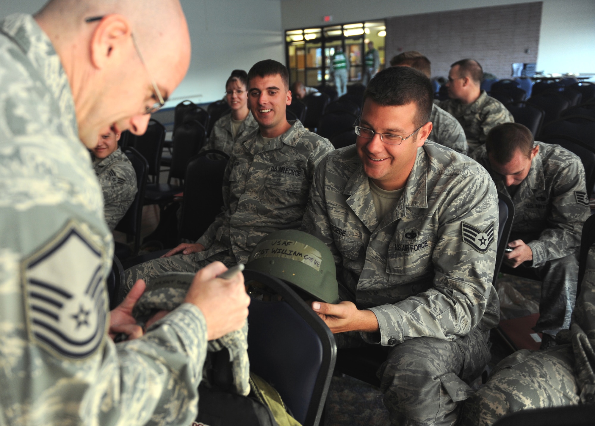 Gunfighters Train For Real World Deployments > Mountain Home Air Force ...