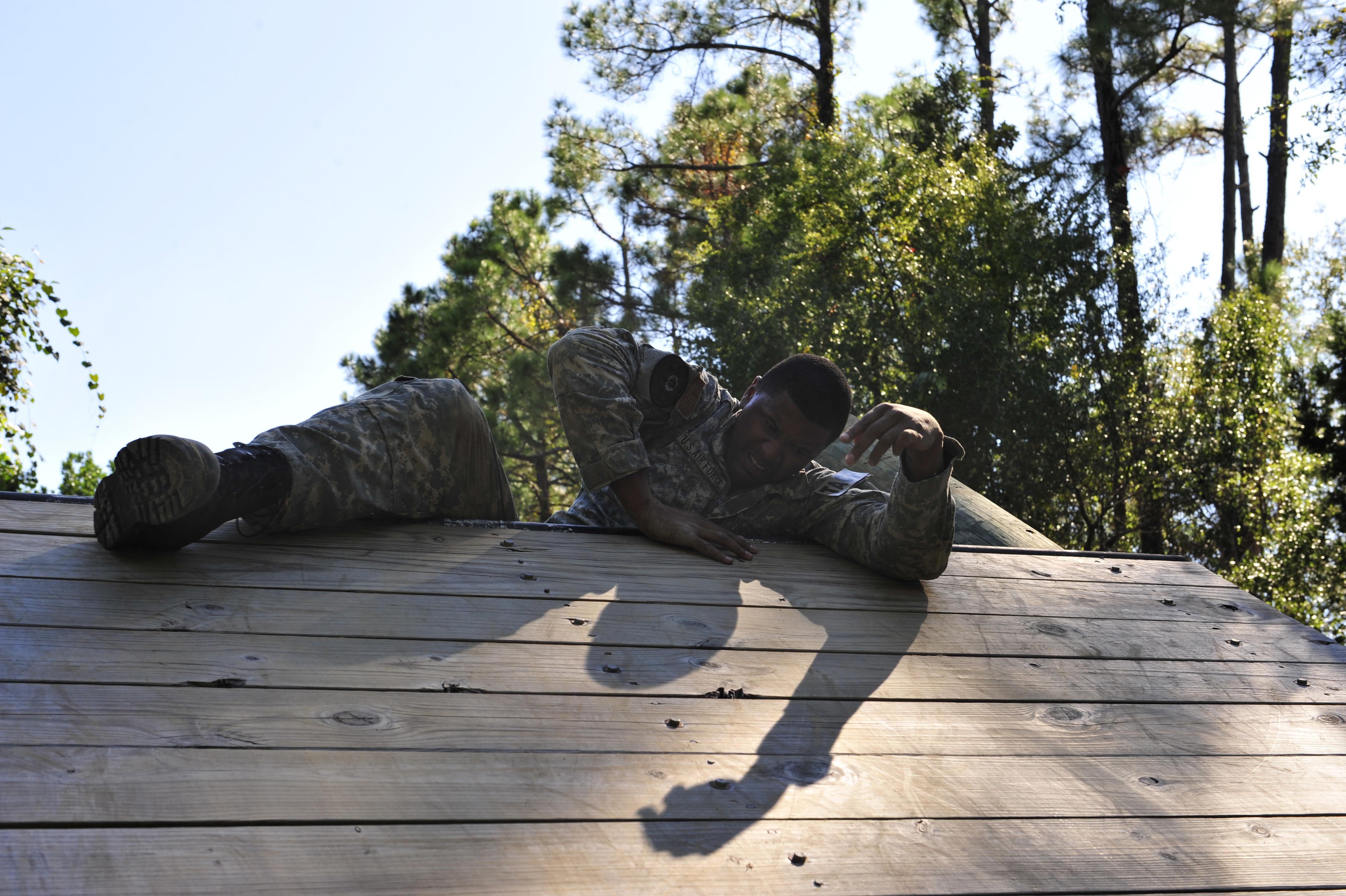 ESPN crew broadcast, shoot and low-crawl > Air Force Special Operations ...