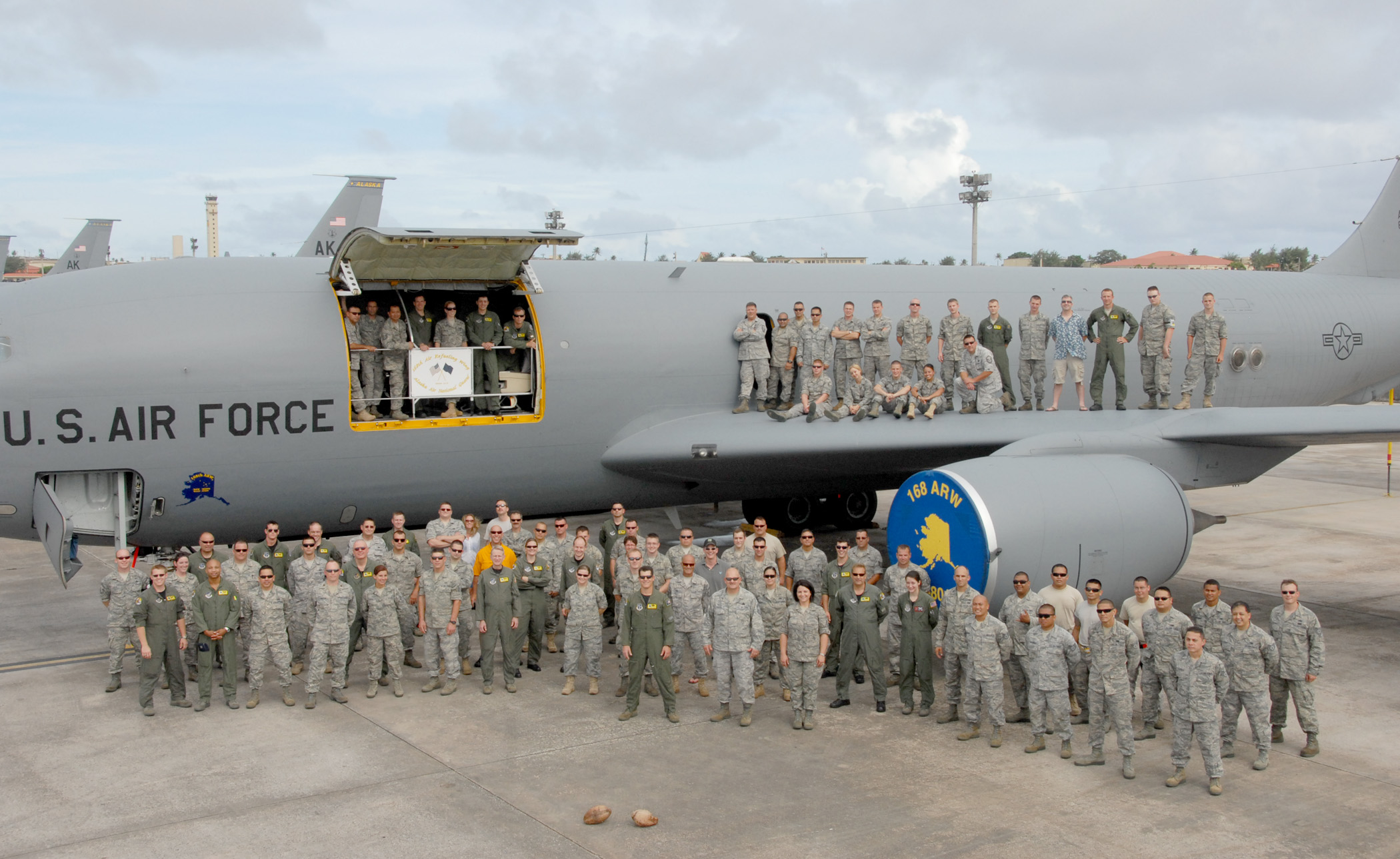 Andersen Airmen support continuous bomber presence > Air Force > Display