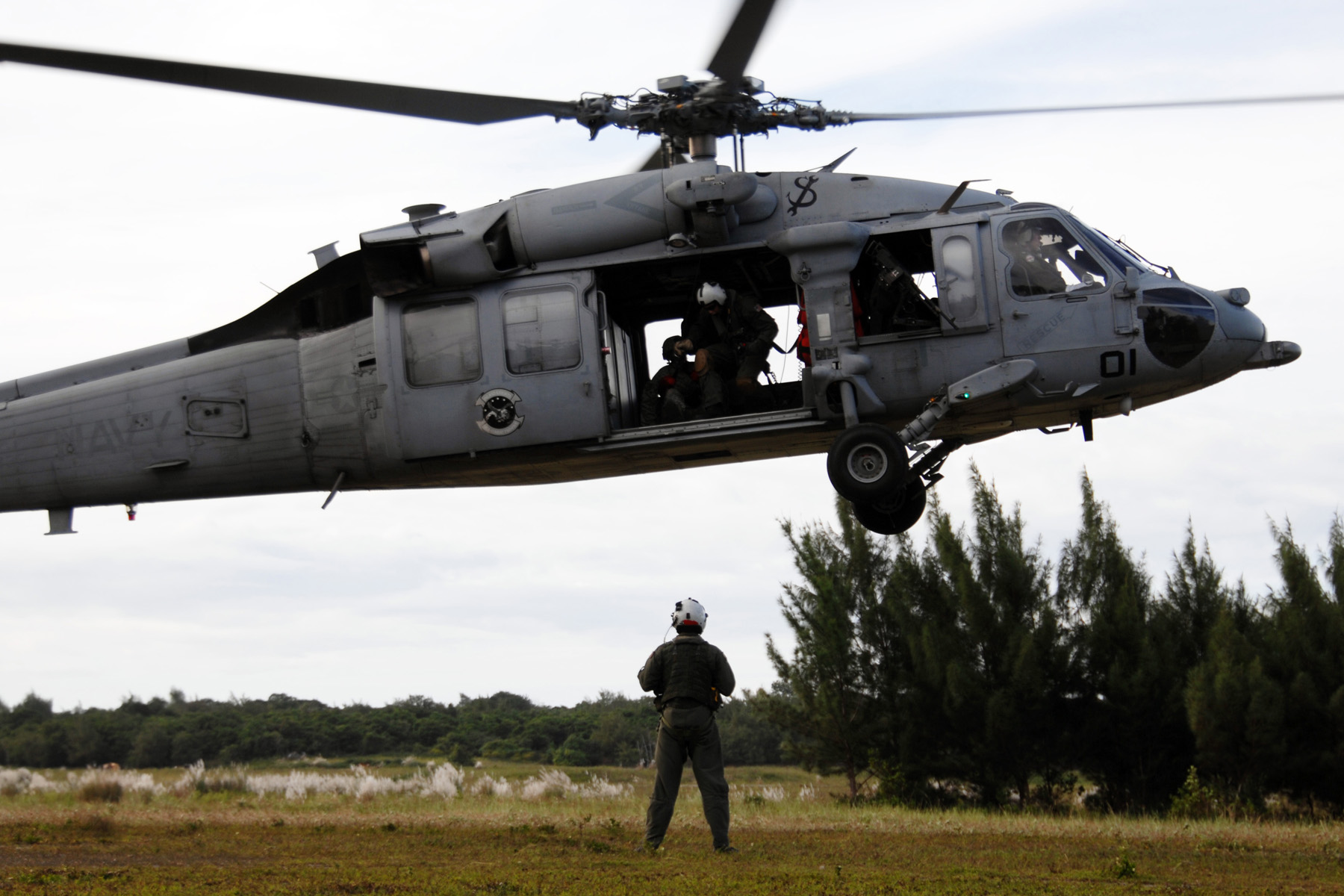 36th MRS and HSC-25 train together for future relief efforts > Andersen ...