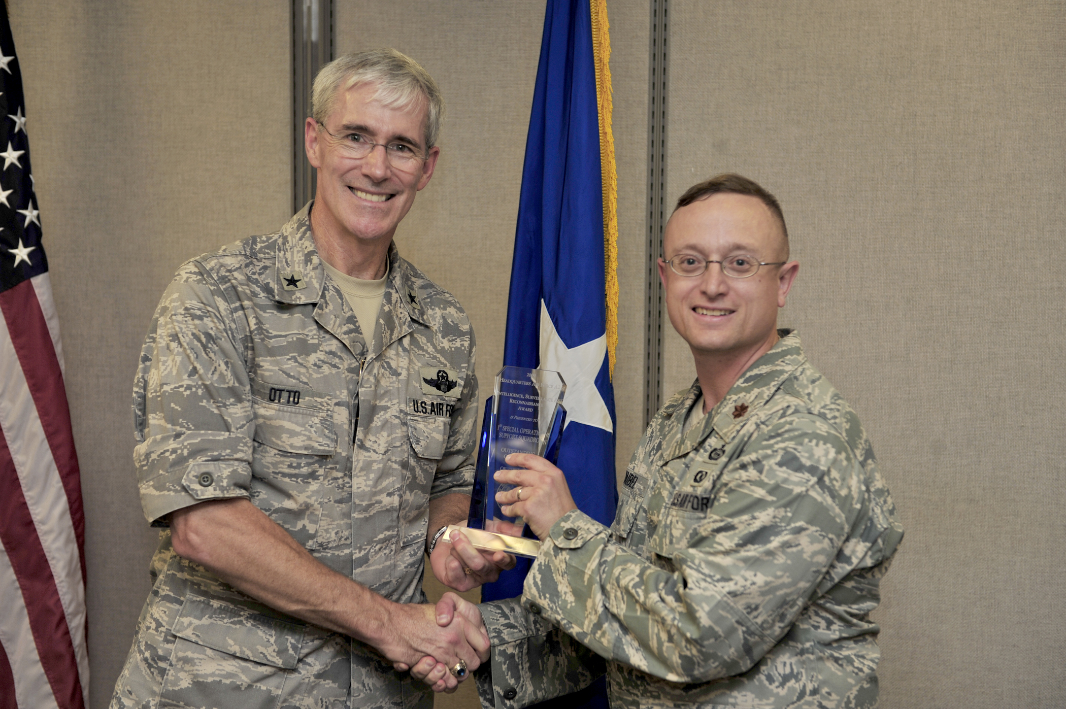 Hurlburt Field intelligence flight earns AF level award > Air Force ...