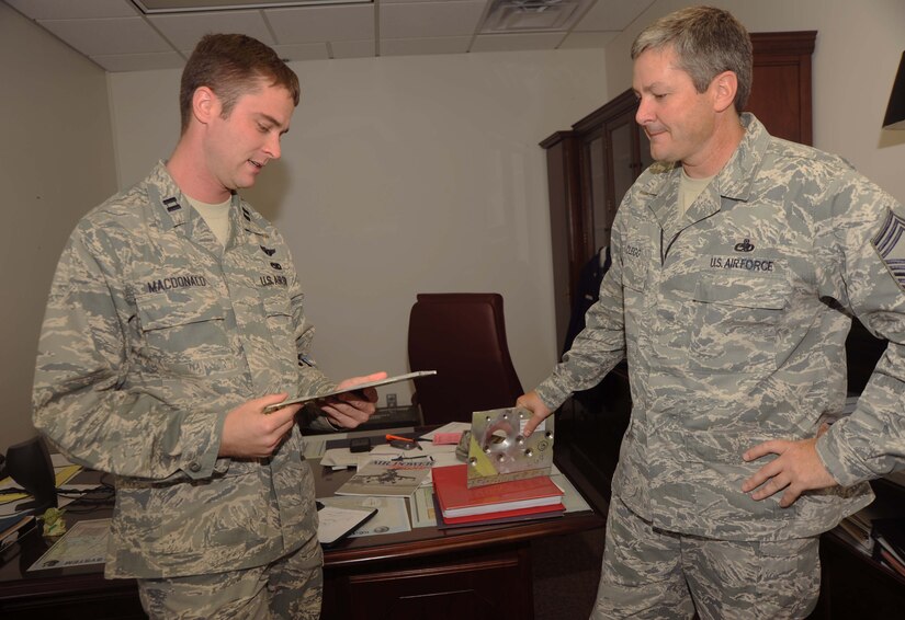 McConnell Airman wins A/TA award > McConnell Air Force Base > News