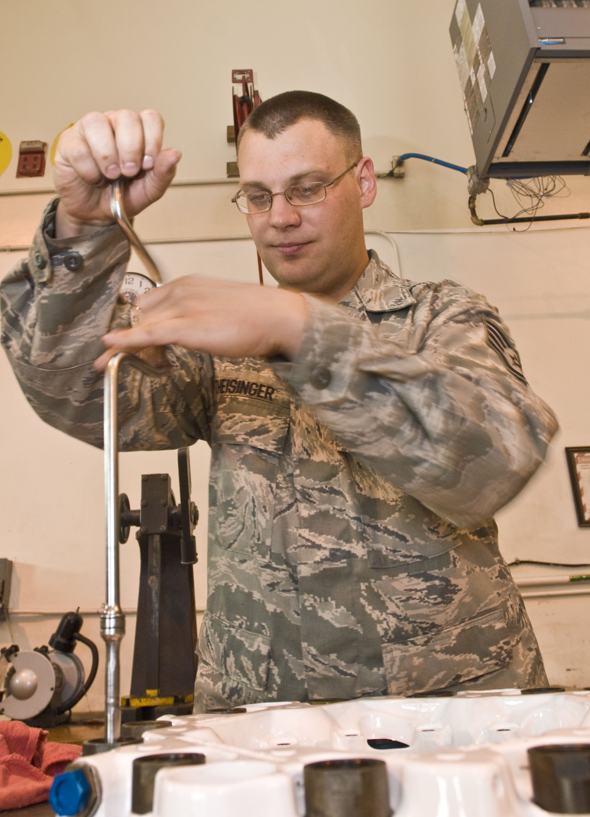 Combat Airlifter of the Week – Staff Sgt. Eric Theisinger