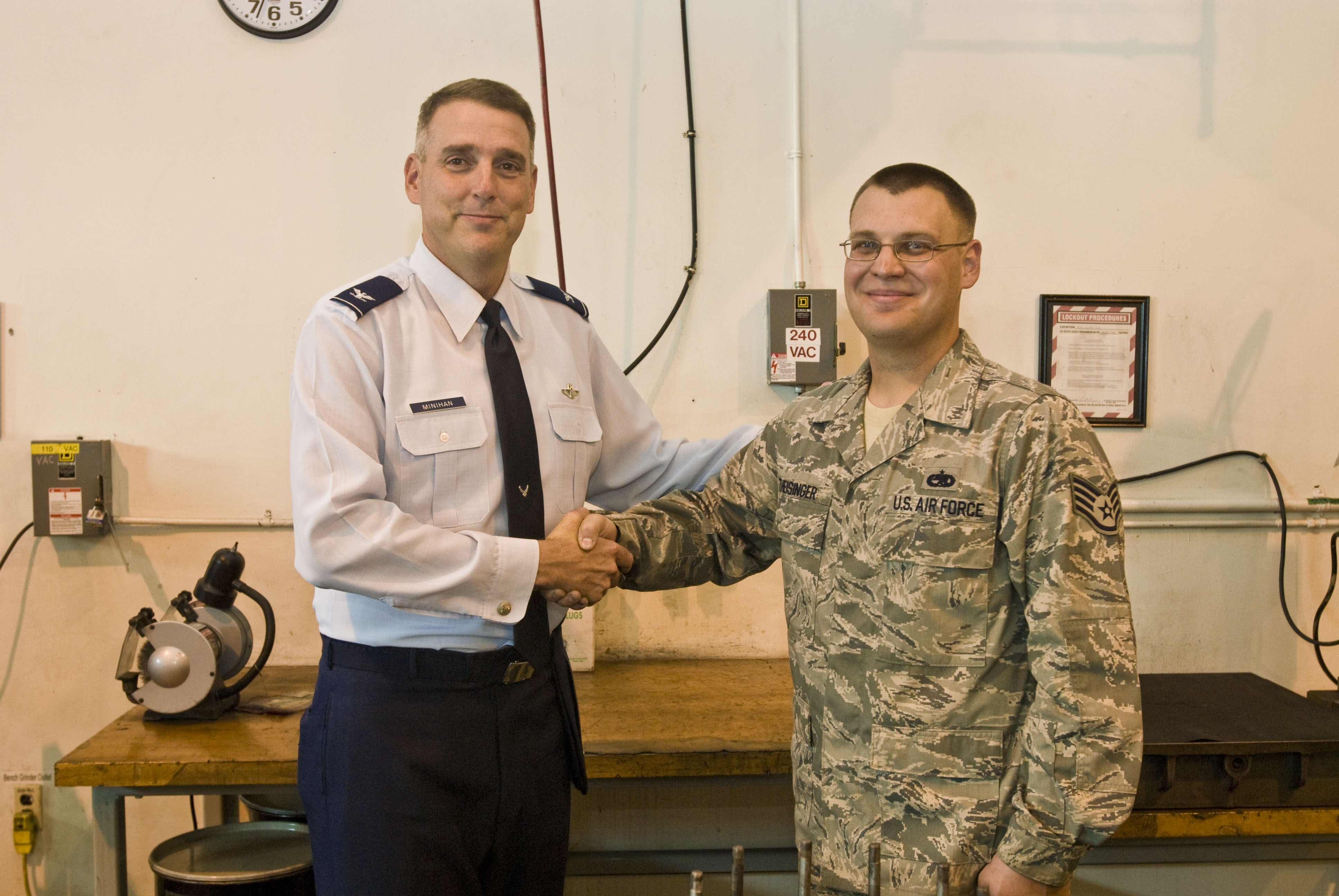 Combat Airlifter of the Week – Staff Sgt. Eric Theisinger > Little Rock ...