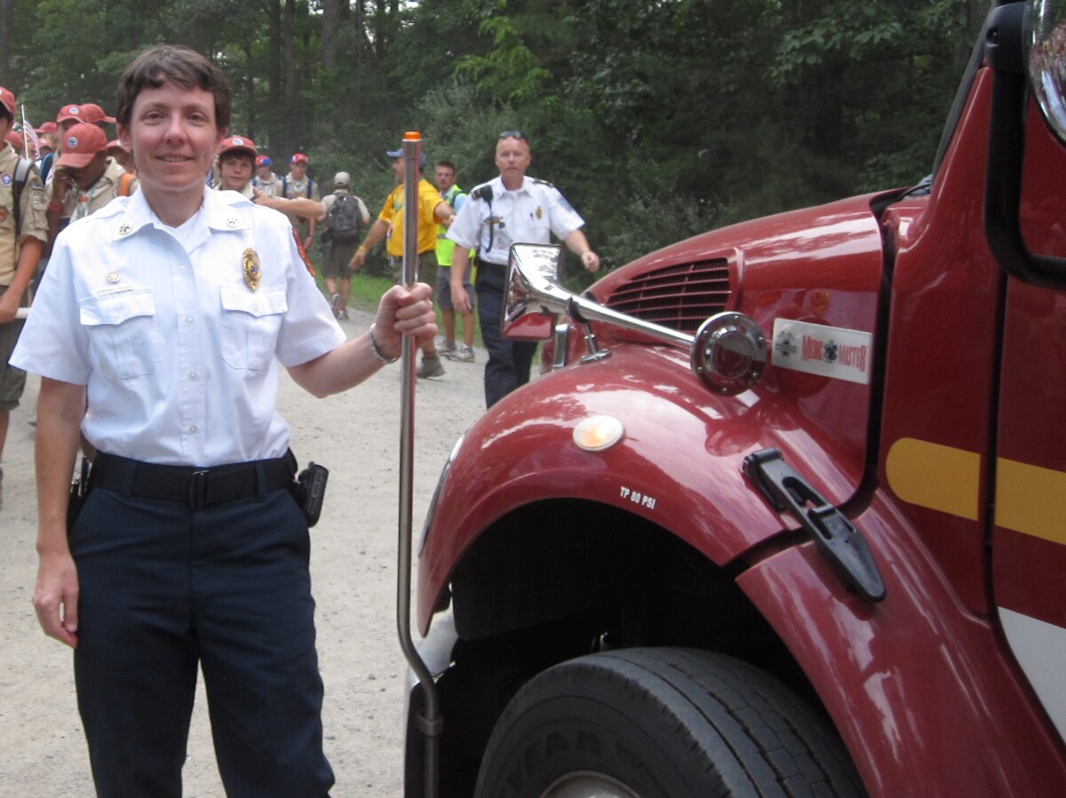 Offstage! - Service Before Self > Air Force Bands > Article Display