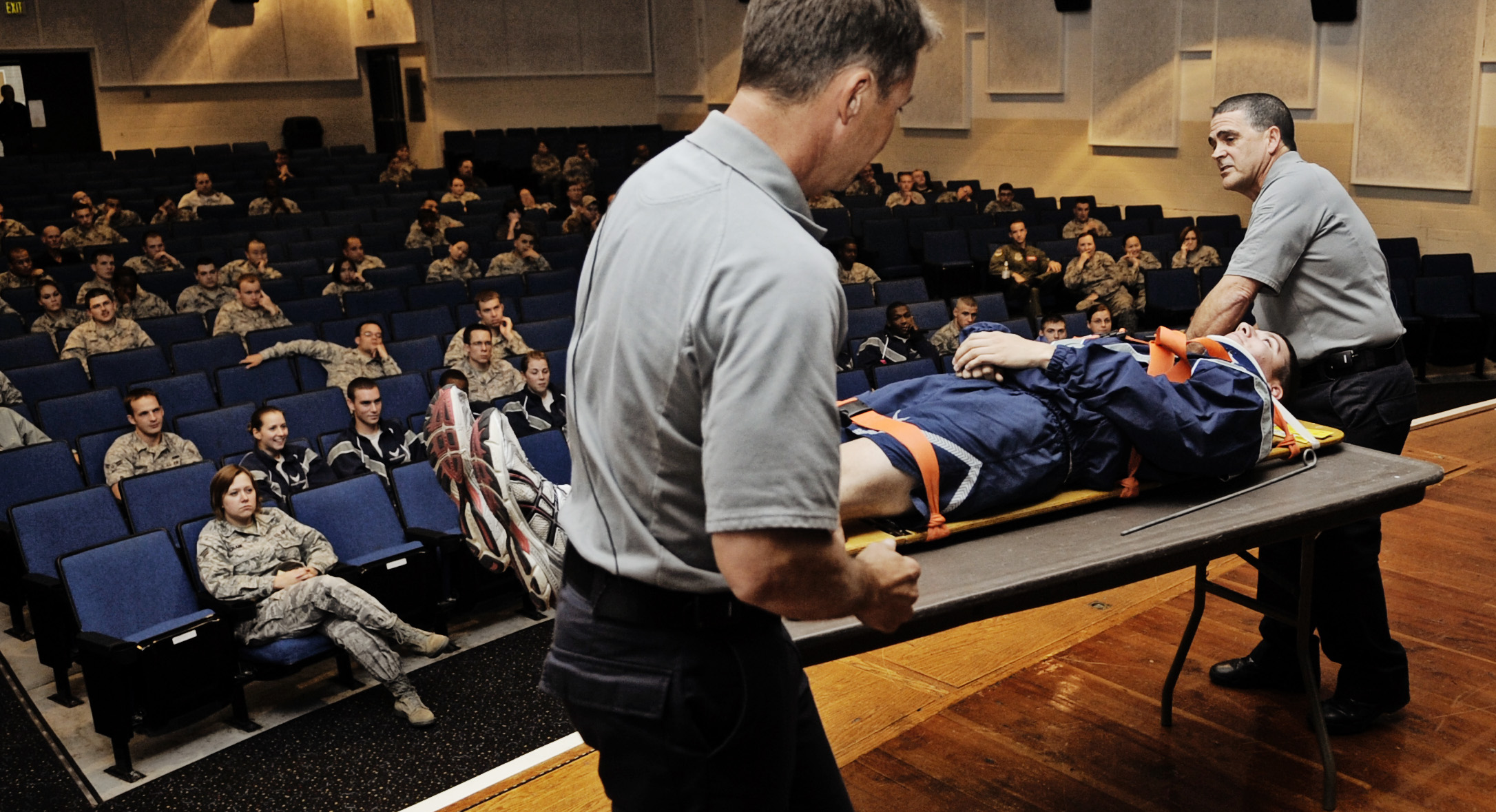 Comprehensive Airman Fitness: Airmen get 'Street Smart' during Scott ...