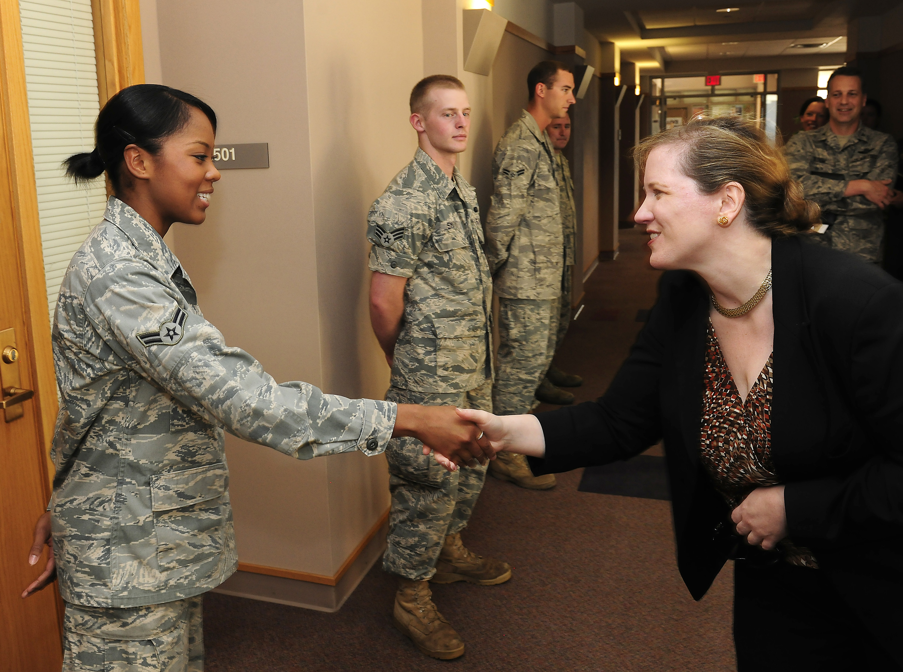 B-1 flight highlights under secretary’s visit > Ellsworth Air Force ...