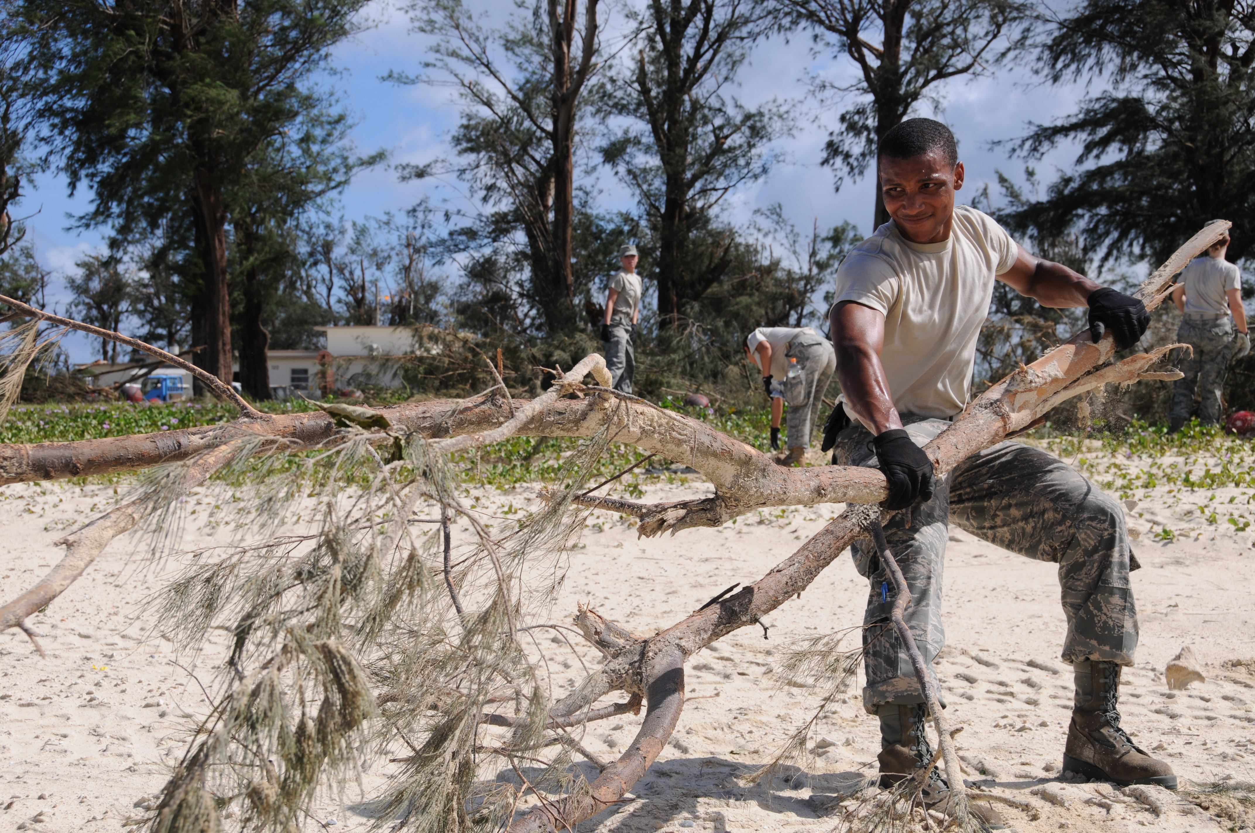 Airmen aid in Okuma cleanup > Kadena Air Base > News