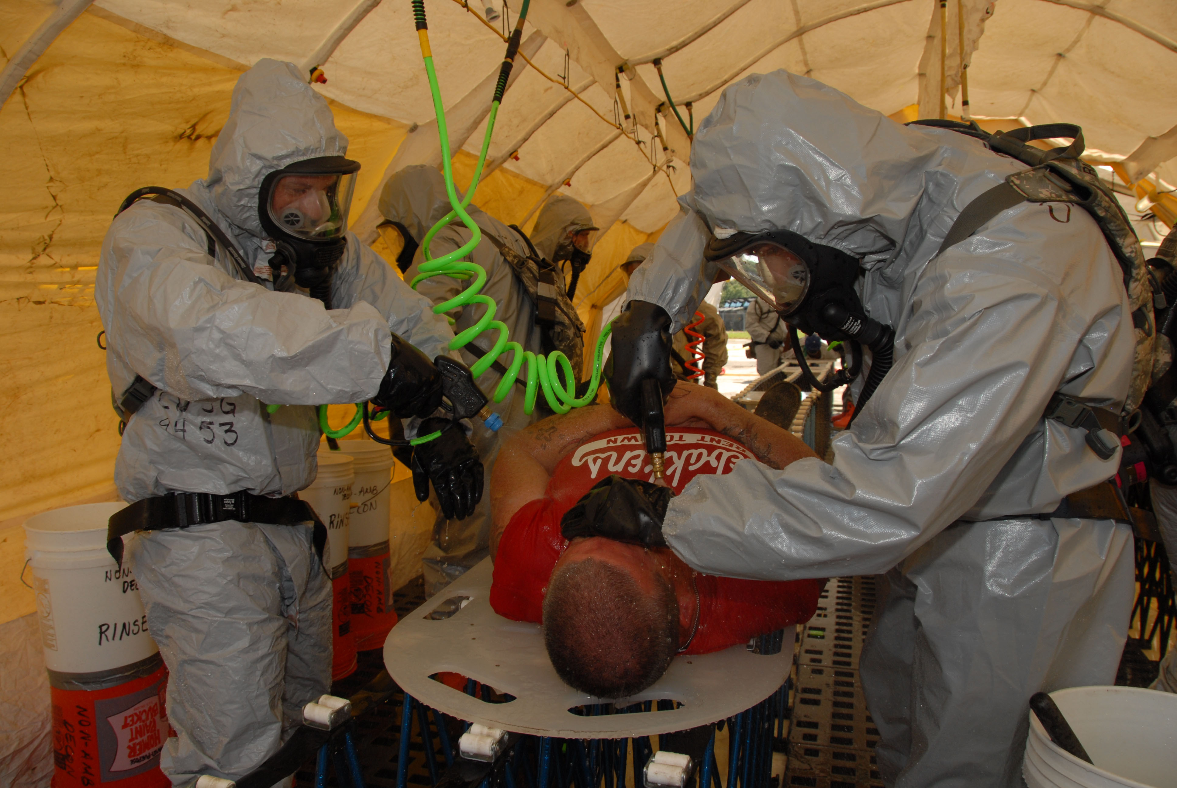 Army National Guardsmen from chemical, biological, radiological ...