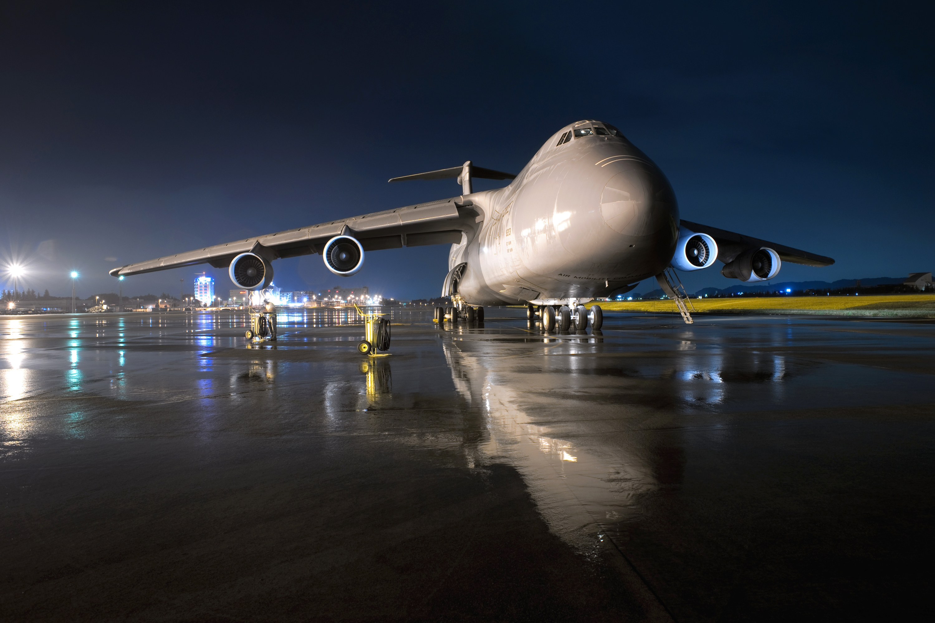Flightline at night > Yokota Air Base > Article Display