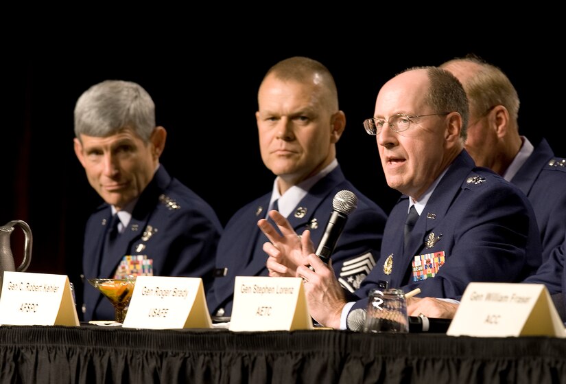 Air Force leaders discuss challenges, achievements > U.S. Air Force ...