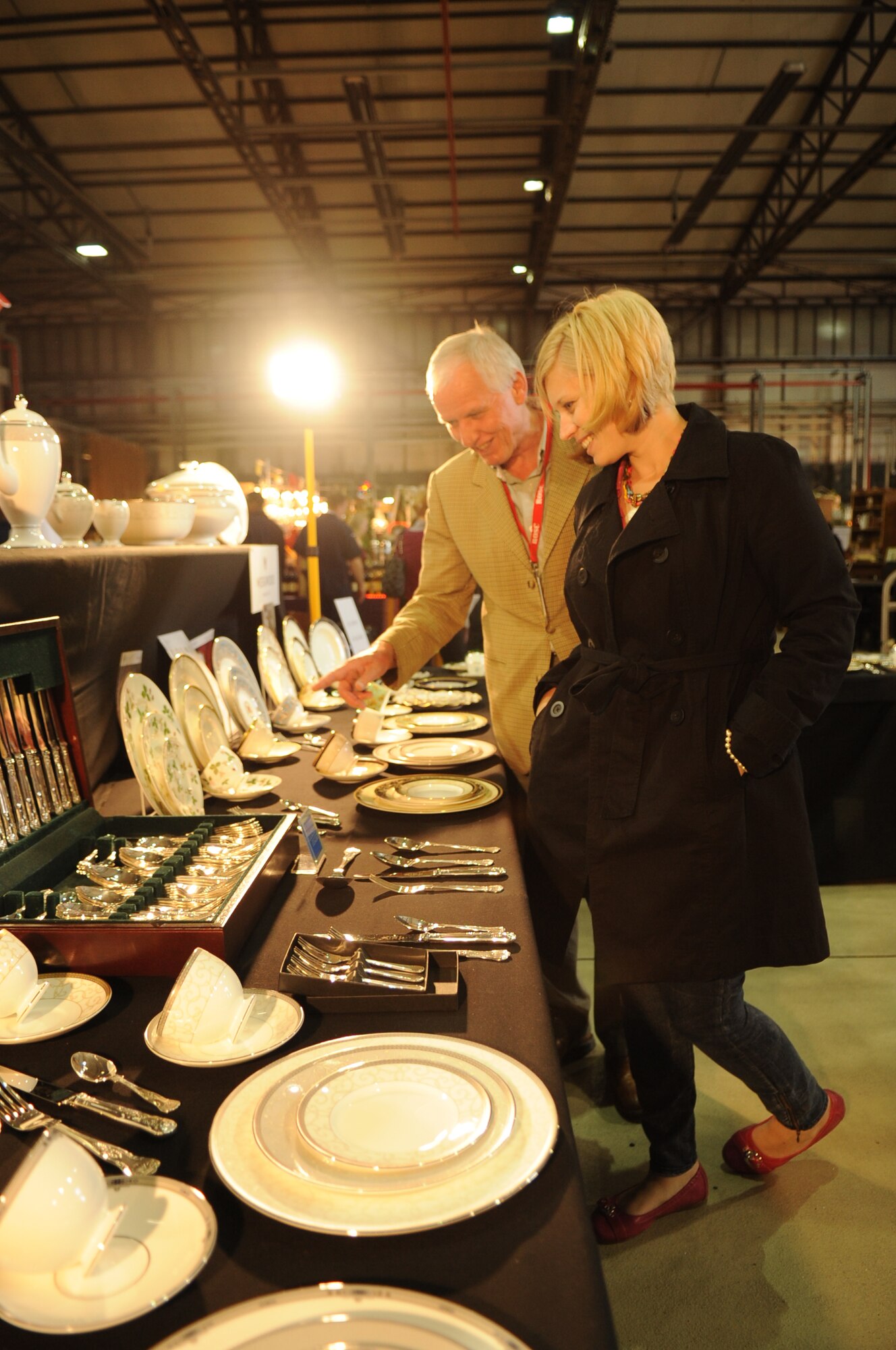 Bazaar in full swing > Ramstein Air Base > Article Display